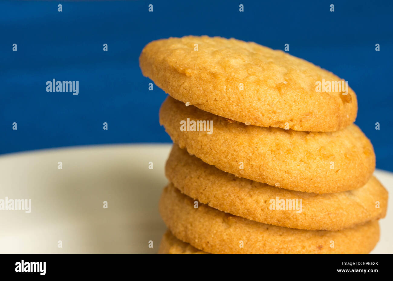 Friable cookies hi-res stock photography and images - Alamy