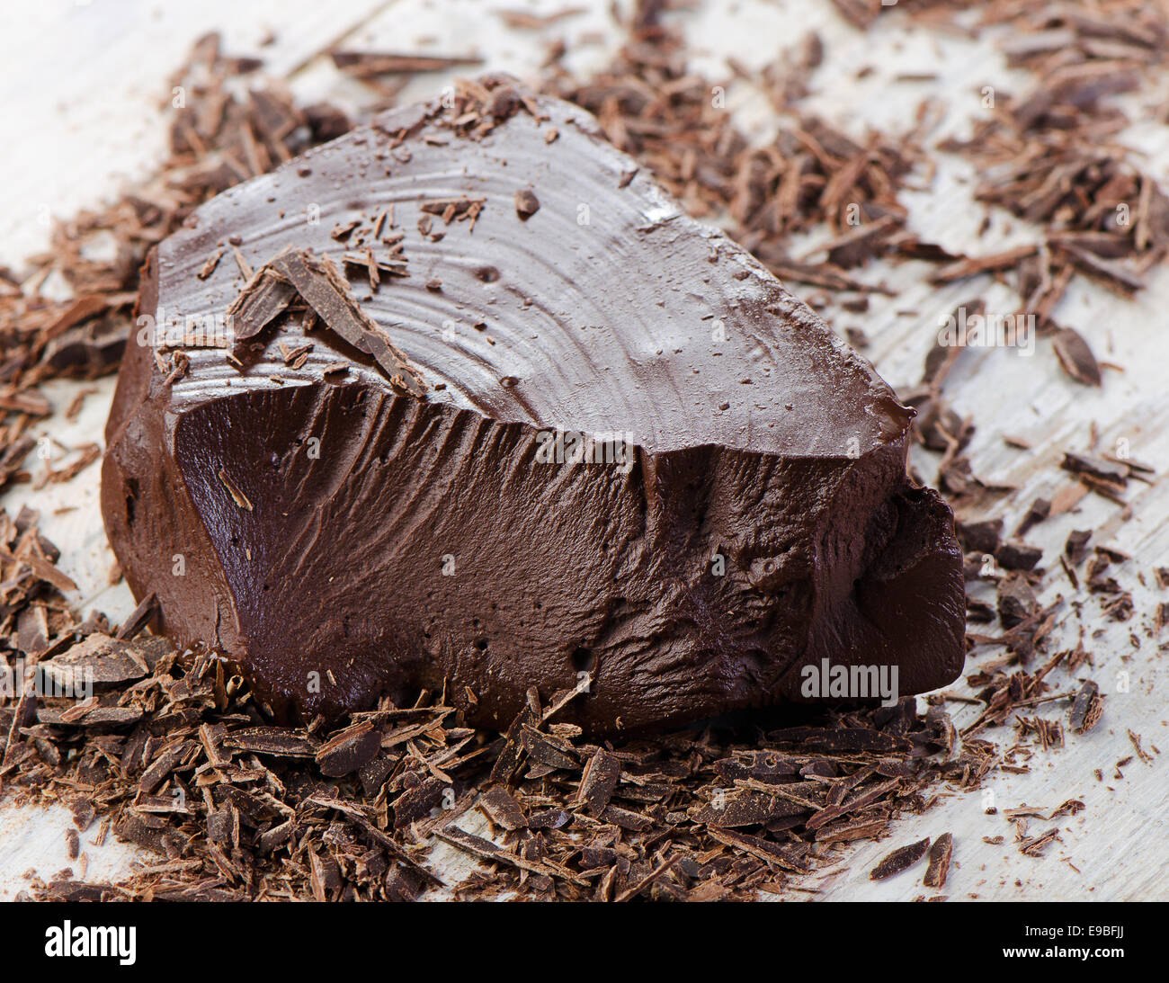 Flake chocolate dessert hi-res stock photography and images - Alamy