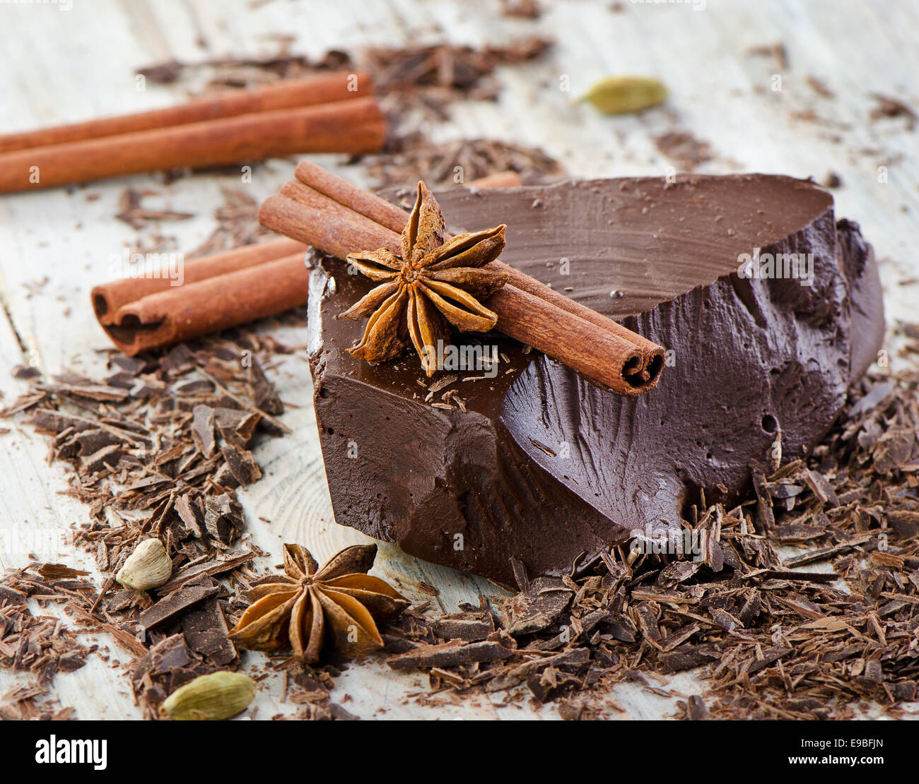 Flake chocolate dessert hi-res stock photography and images - Alamy