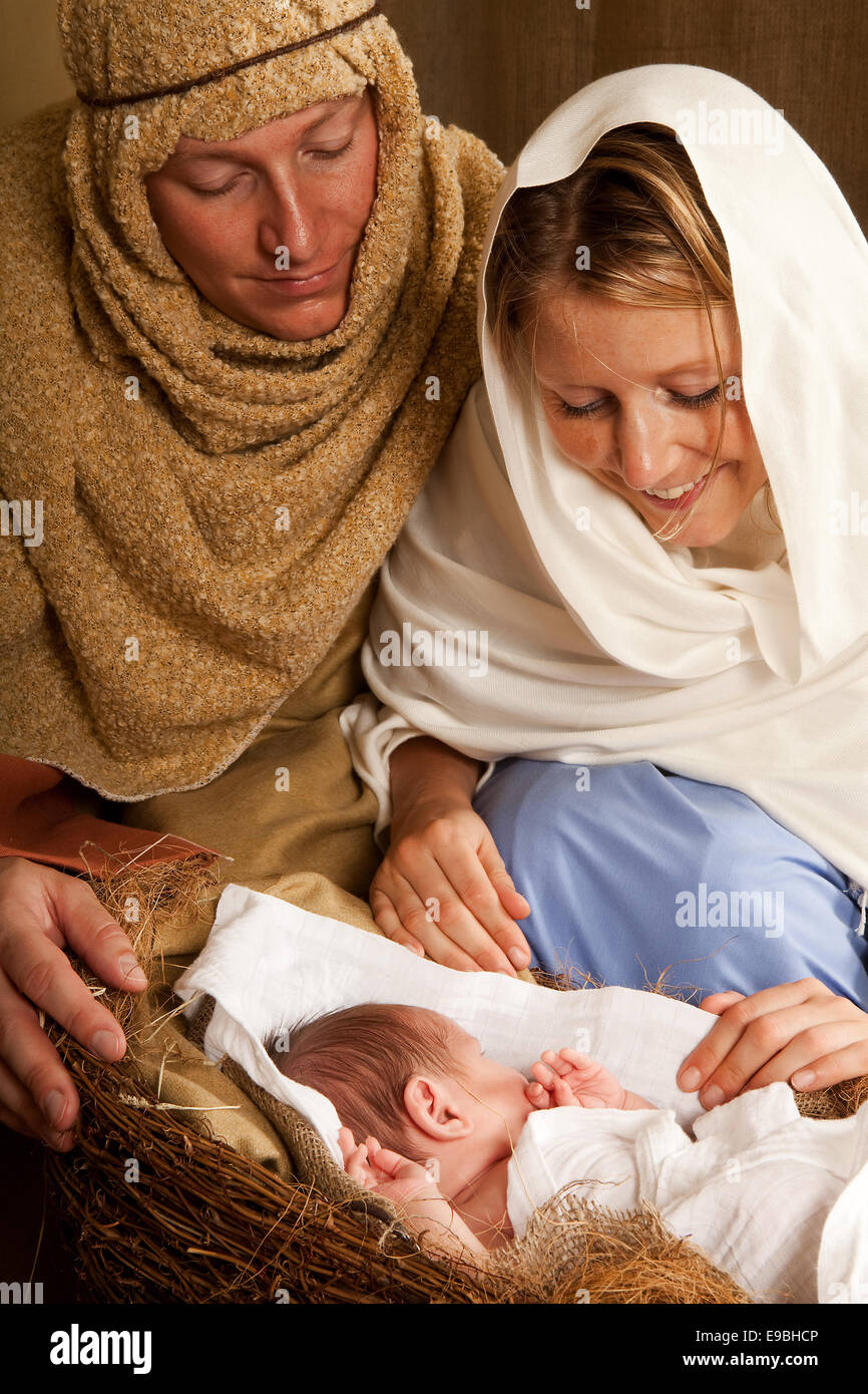 Reenactment of the christmas nativity scene with real people Stock ...