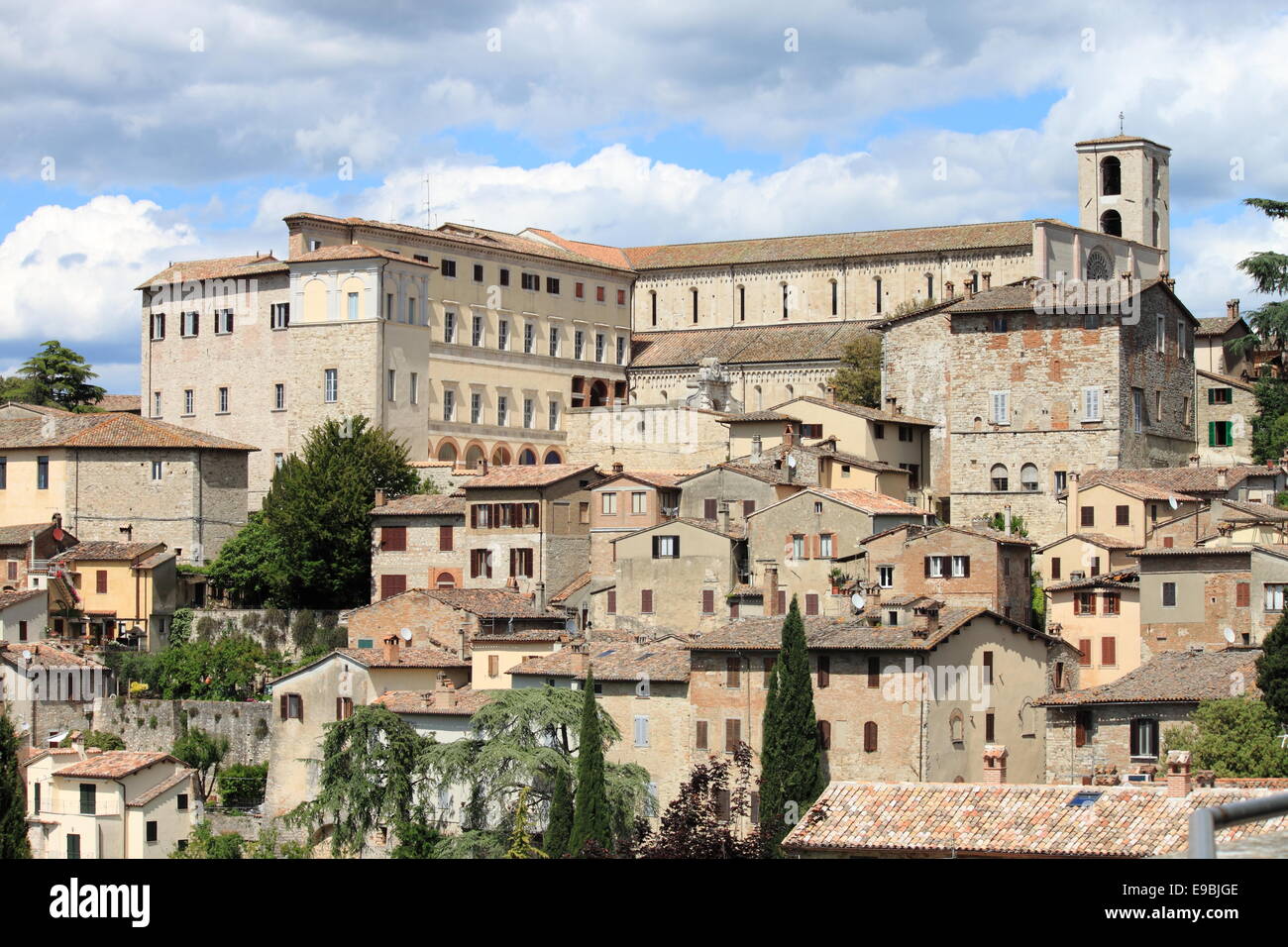 Medieval town of Todi, Italy Stock Photo - Alamy
