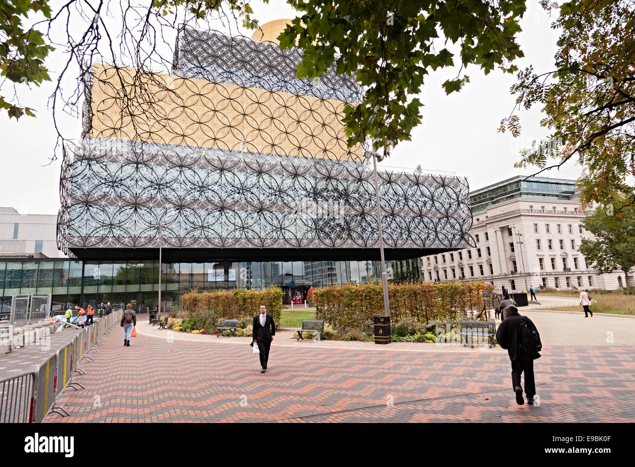 new library of birmingham Stock Photo - Alamy