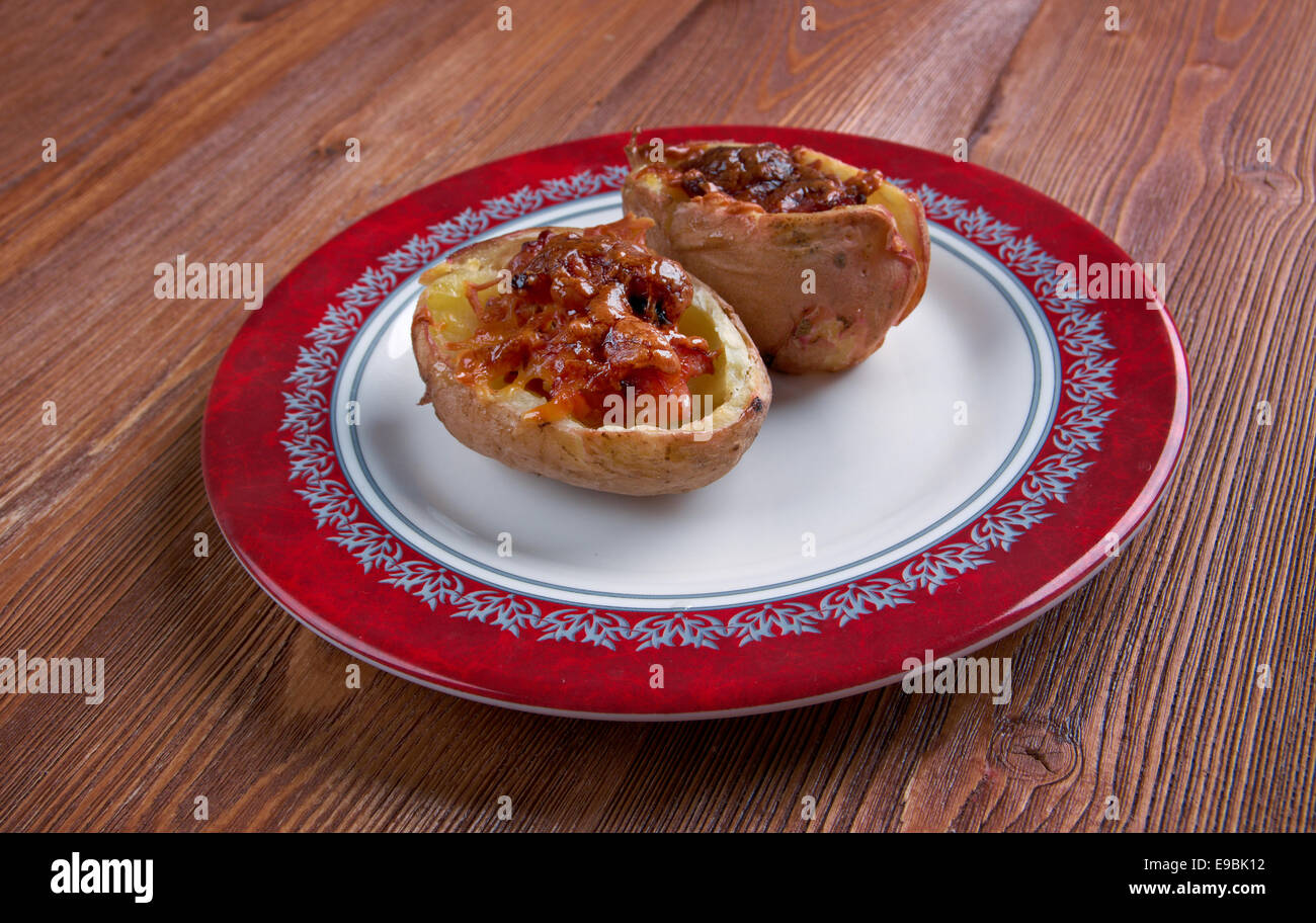 patate ripiene al forno - Italian stuffed potato Stock Photo - Alamy