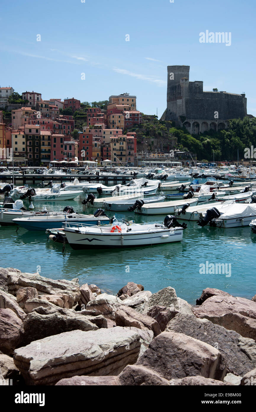 Italian Riviera,Colourwashed houses, coastal, boats, holiday ...