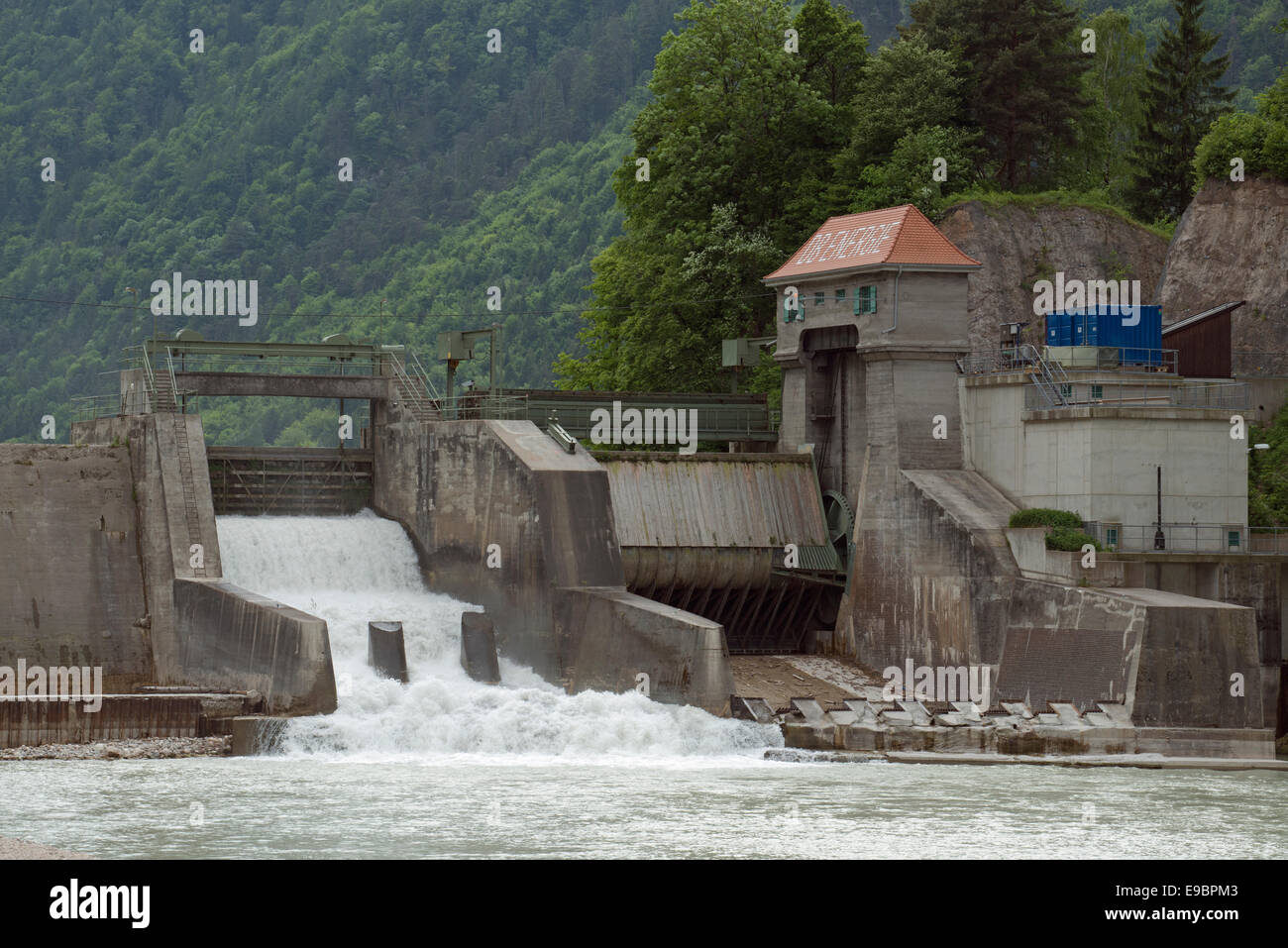 Hydro electric power station hi-res stock photography and images - Alamy