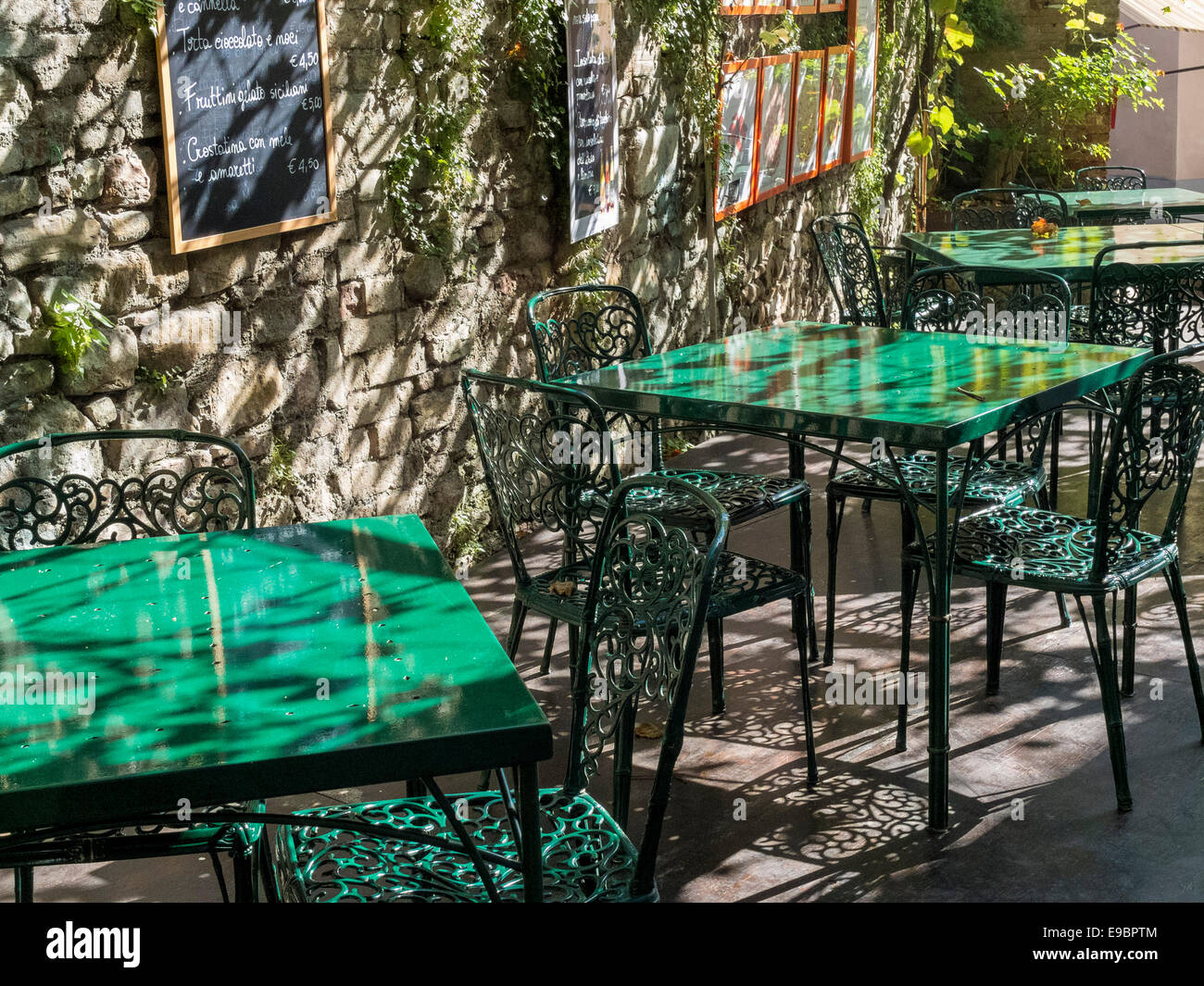 Bar veranda hi-res stock photography and images - Alamy