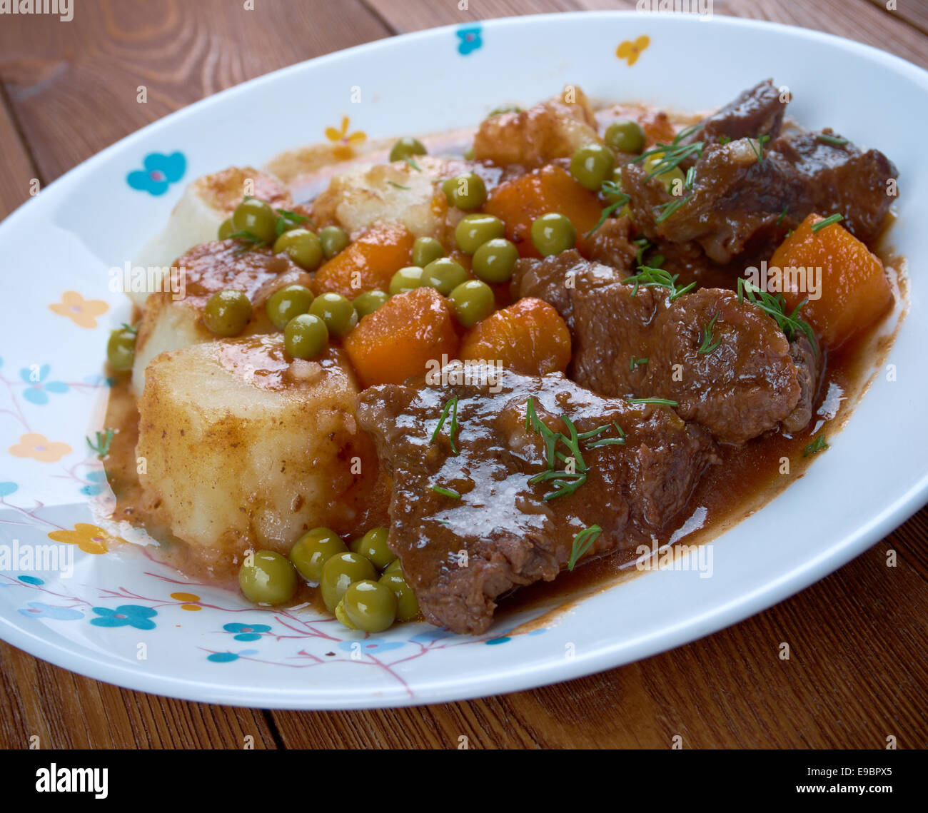 Beef fricassee hi-res stock photography and images - Alamy