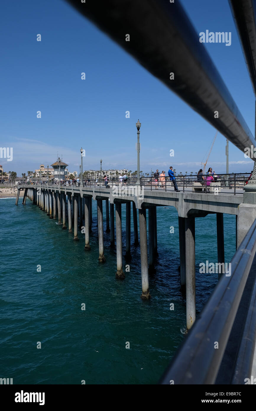 Huntington beach boardwalk hi-res stock photography and images - Alamy