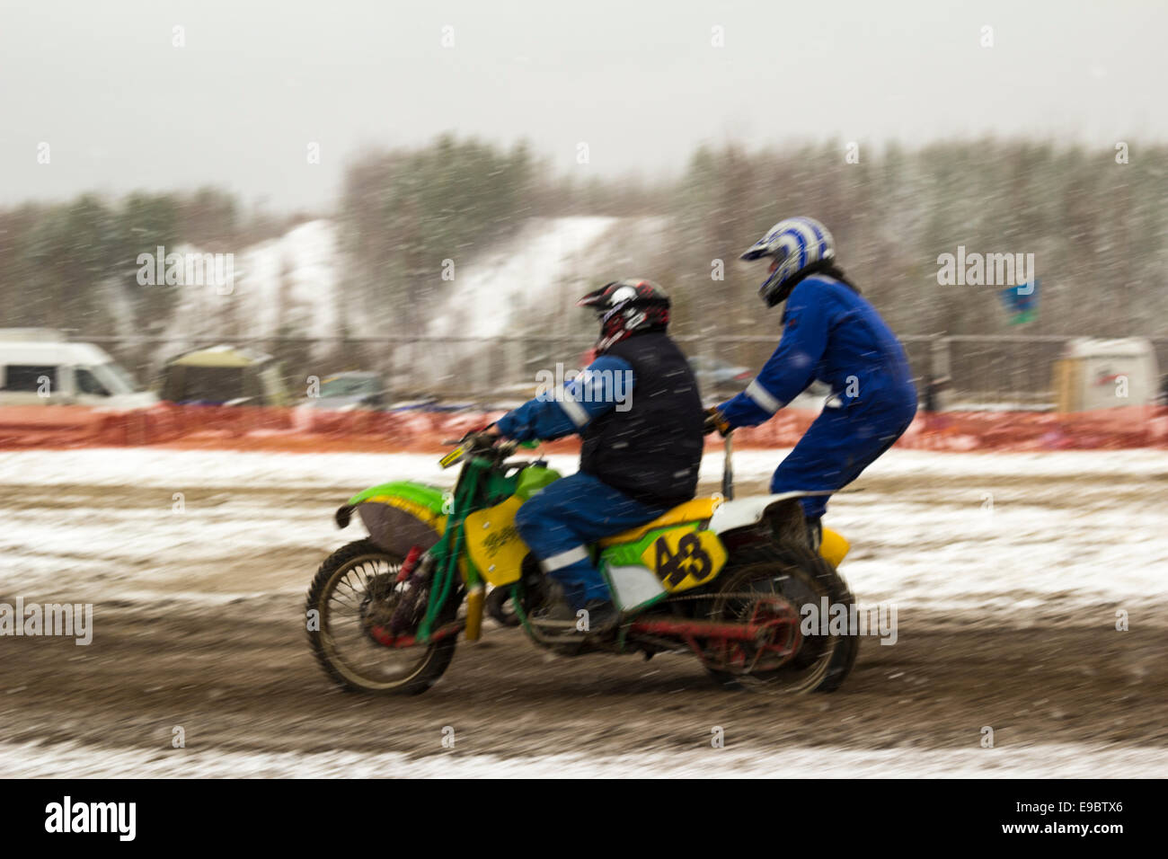 Circuit race on a motorcycle with a sidecar Stock Photo - Alamy