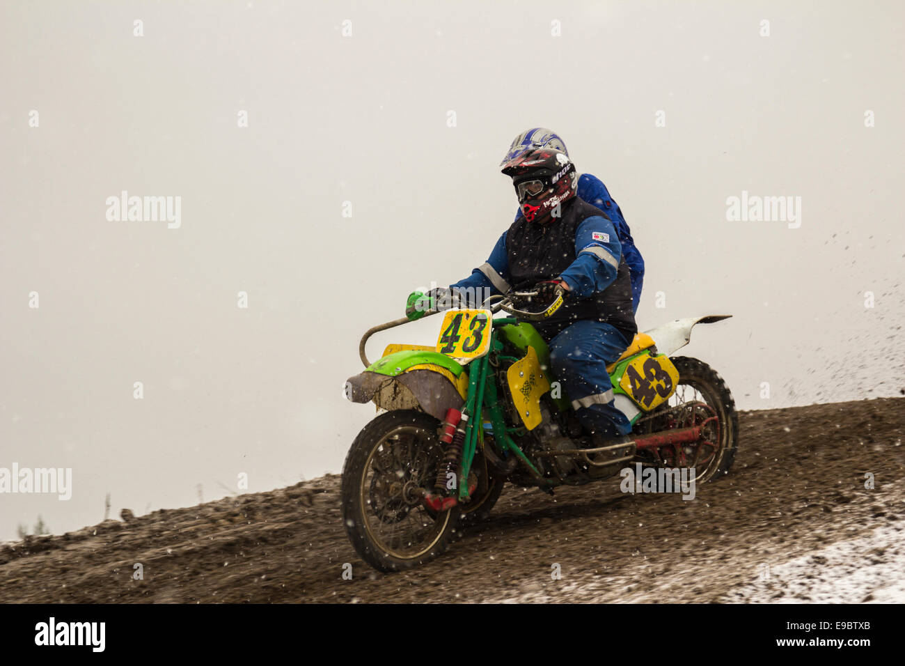 Circuit race on a motorcycle with a sidecar Stock Photo - Alamy