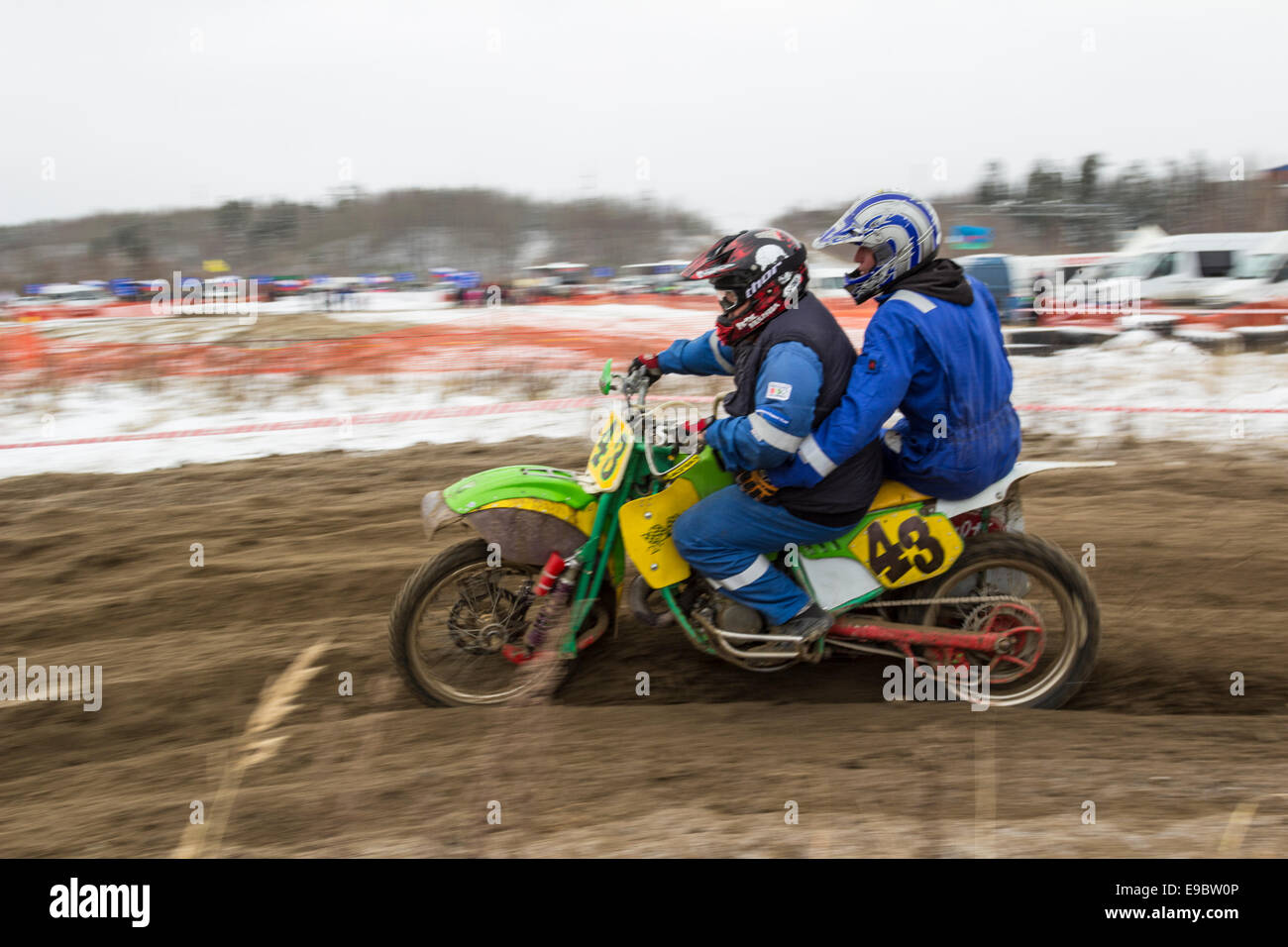 Circuit race on a motorcycle with a sidecar Stock Photo - Alamy