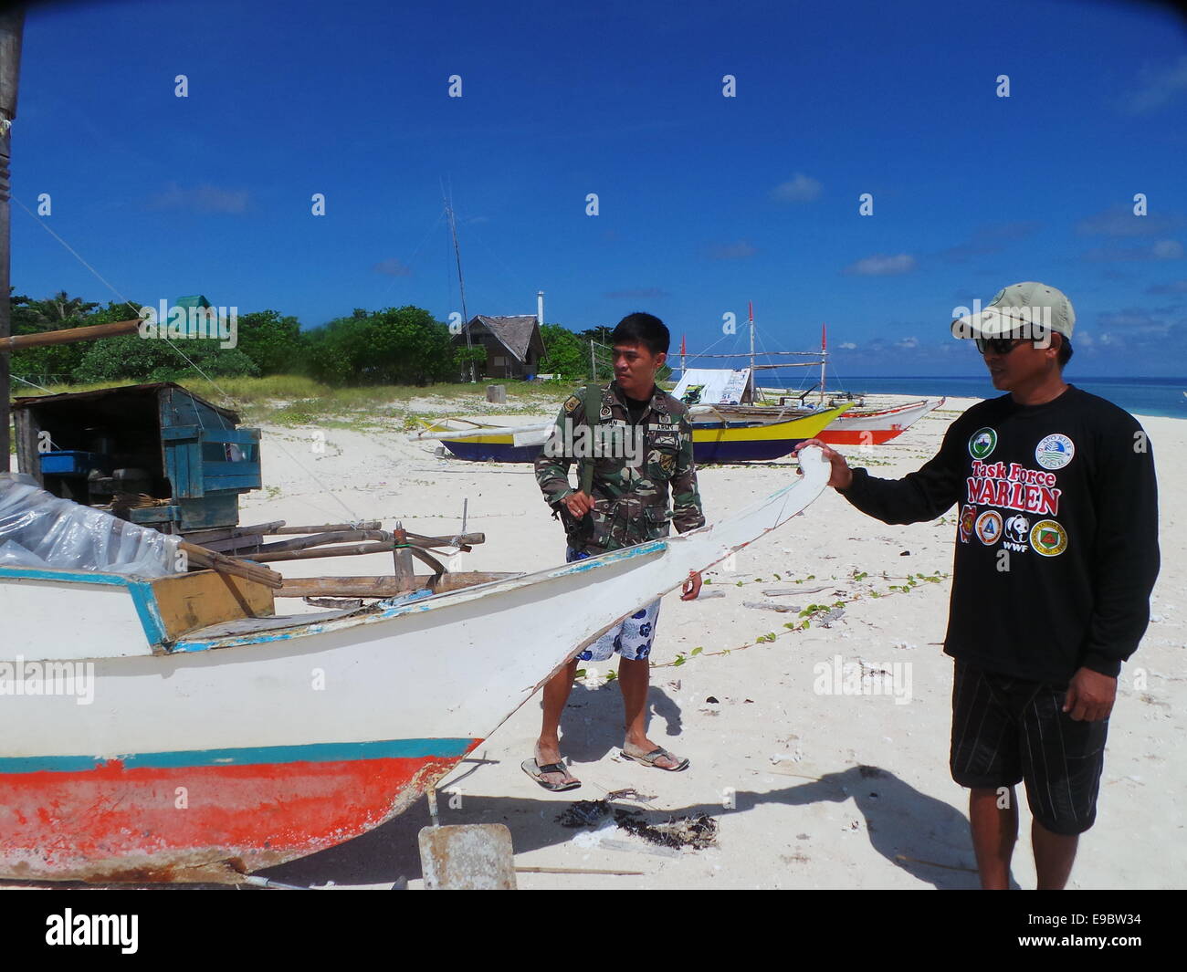 Park rangers composed of Task force MARLEM, Philippine Army and ...