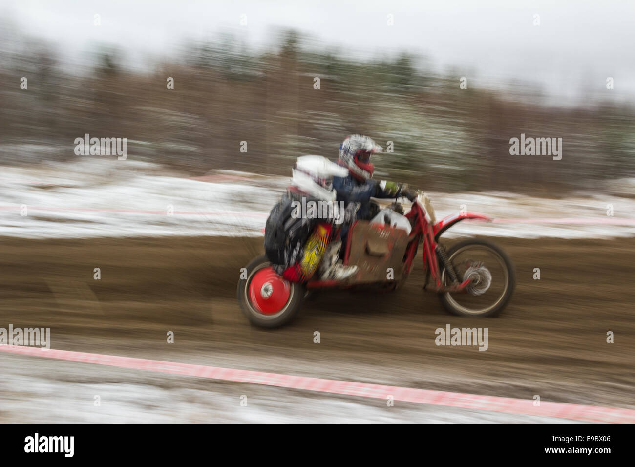 Circuit race on a motorcycle with a sidecar Stock Photo - Alamy