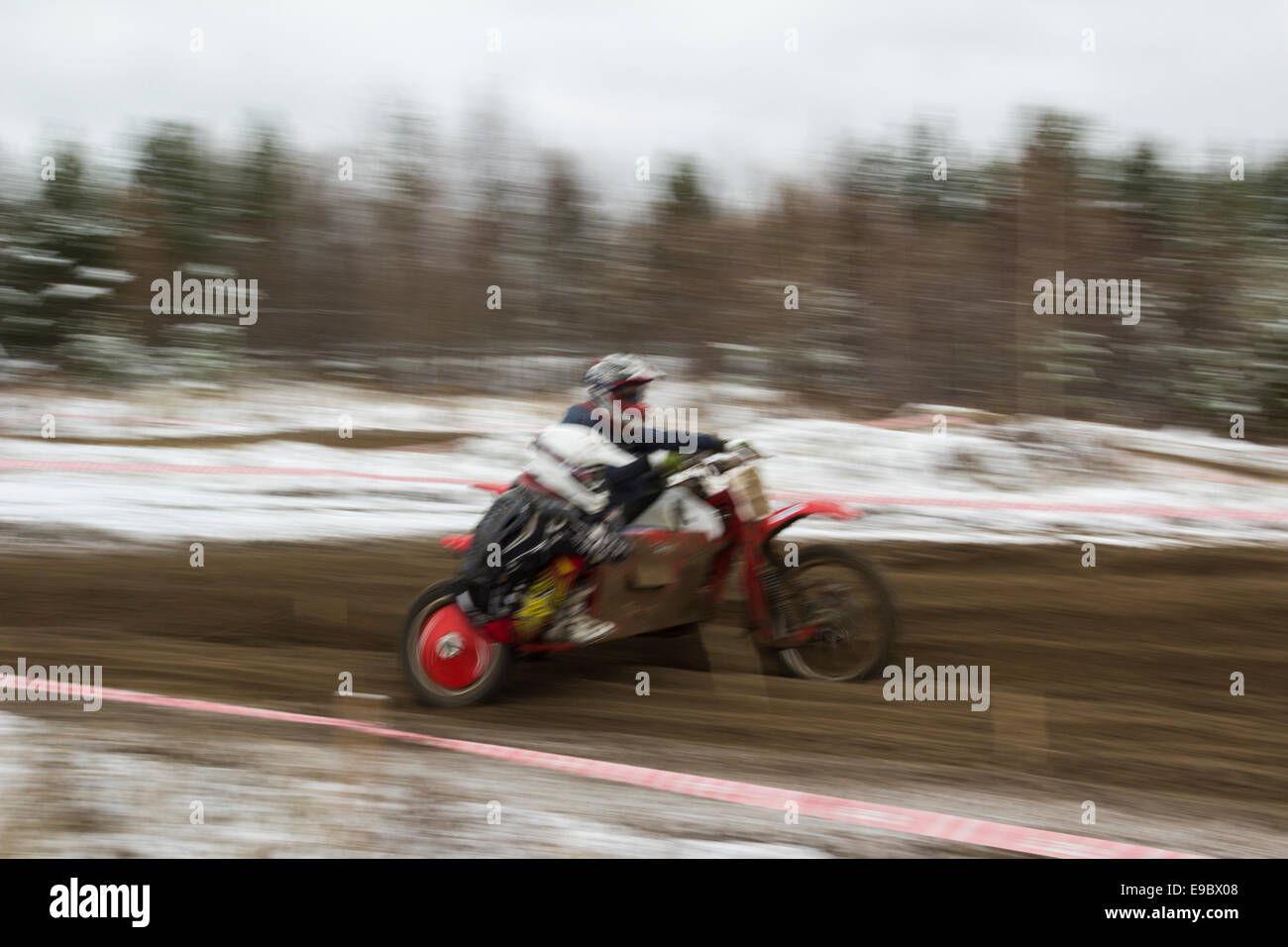 Circuit race on a motorcycle with a sidecar Stock Photo - Alamy