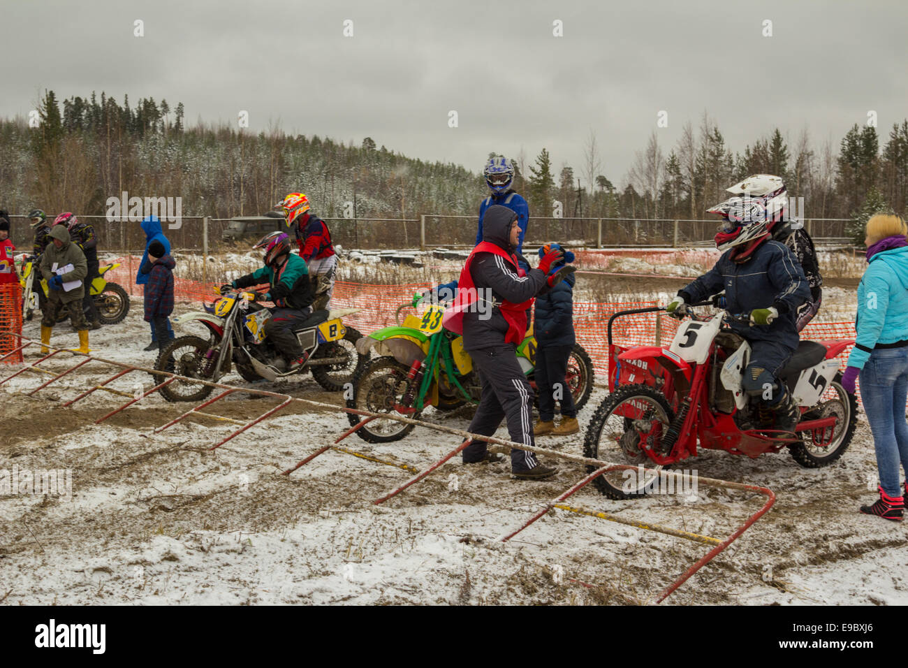 Circuit race on a motorcycle with a sidecar Stock Photo - Alamy