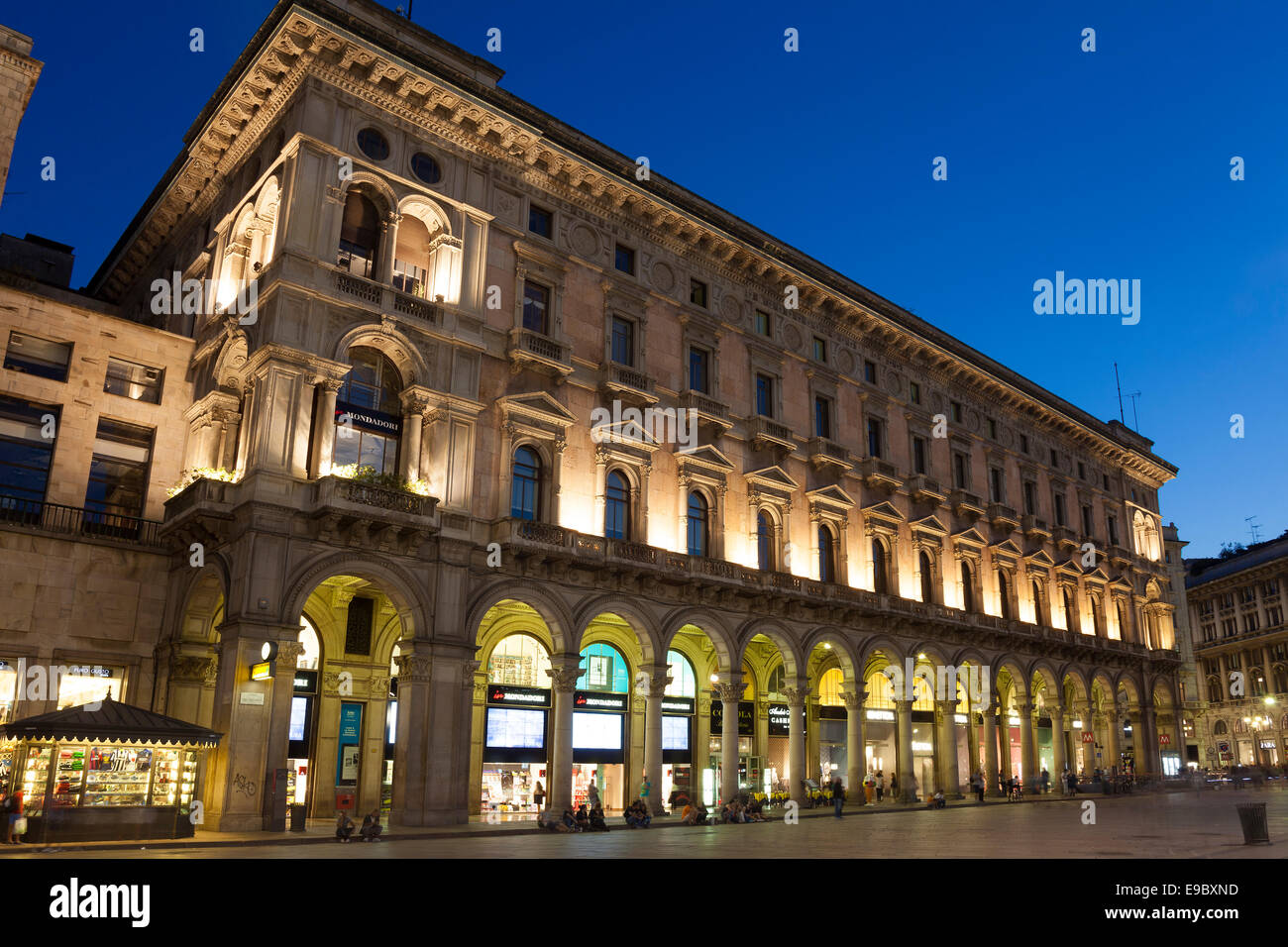 Duomo square, Milan, Lombardy, Italy Stock Photo - Alamy