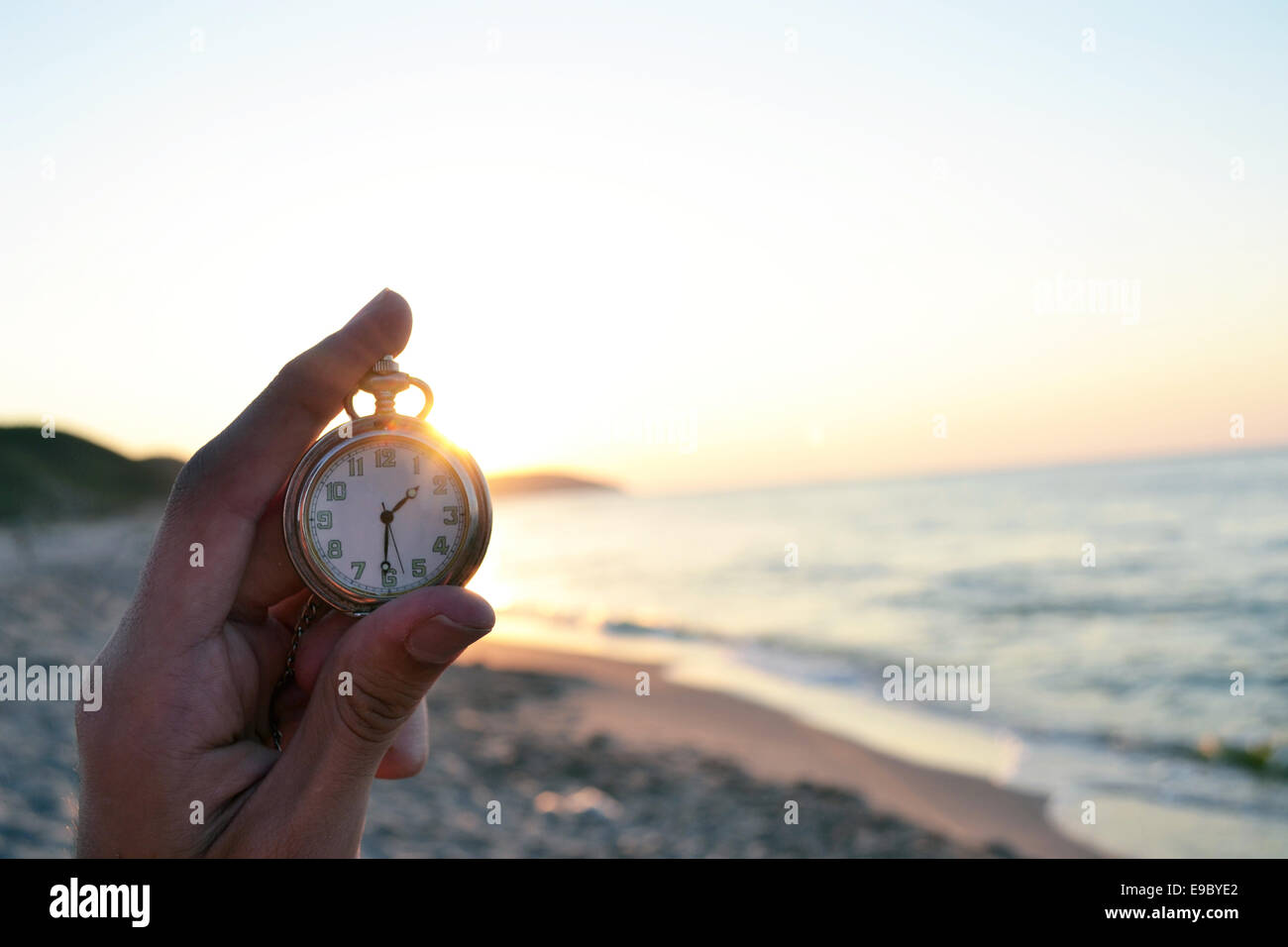 Sun time lapse hi-res stock photography and images - Alamy