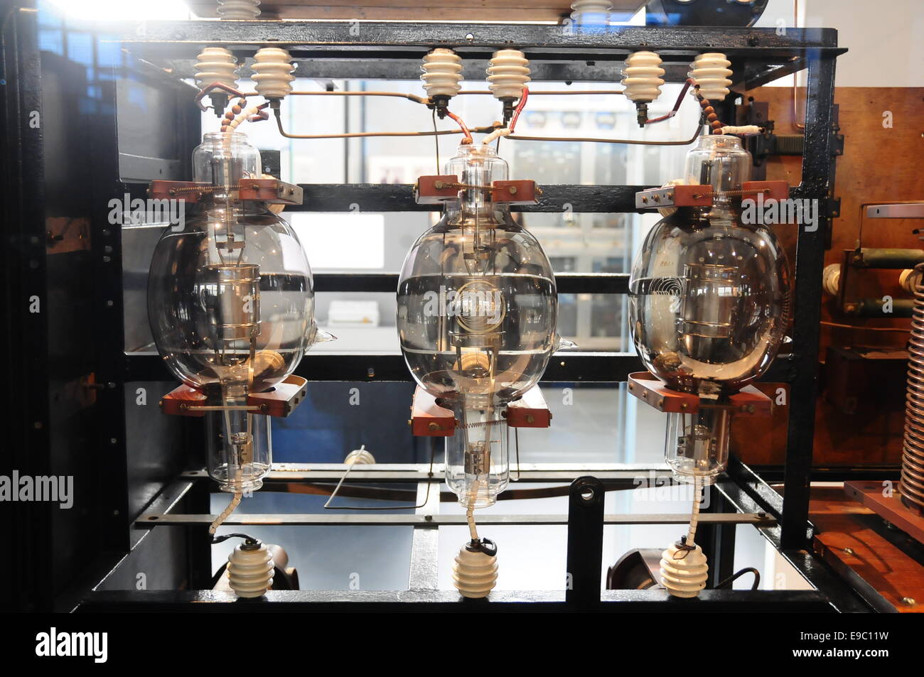 London, Britain. 24th Oct, 2014. The BBC's first radio transmitter 2L0 ...