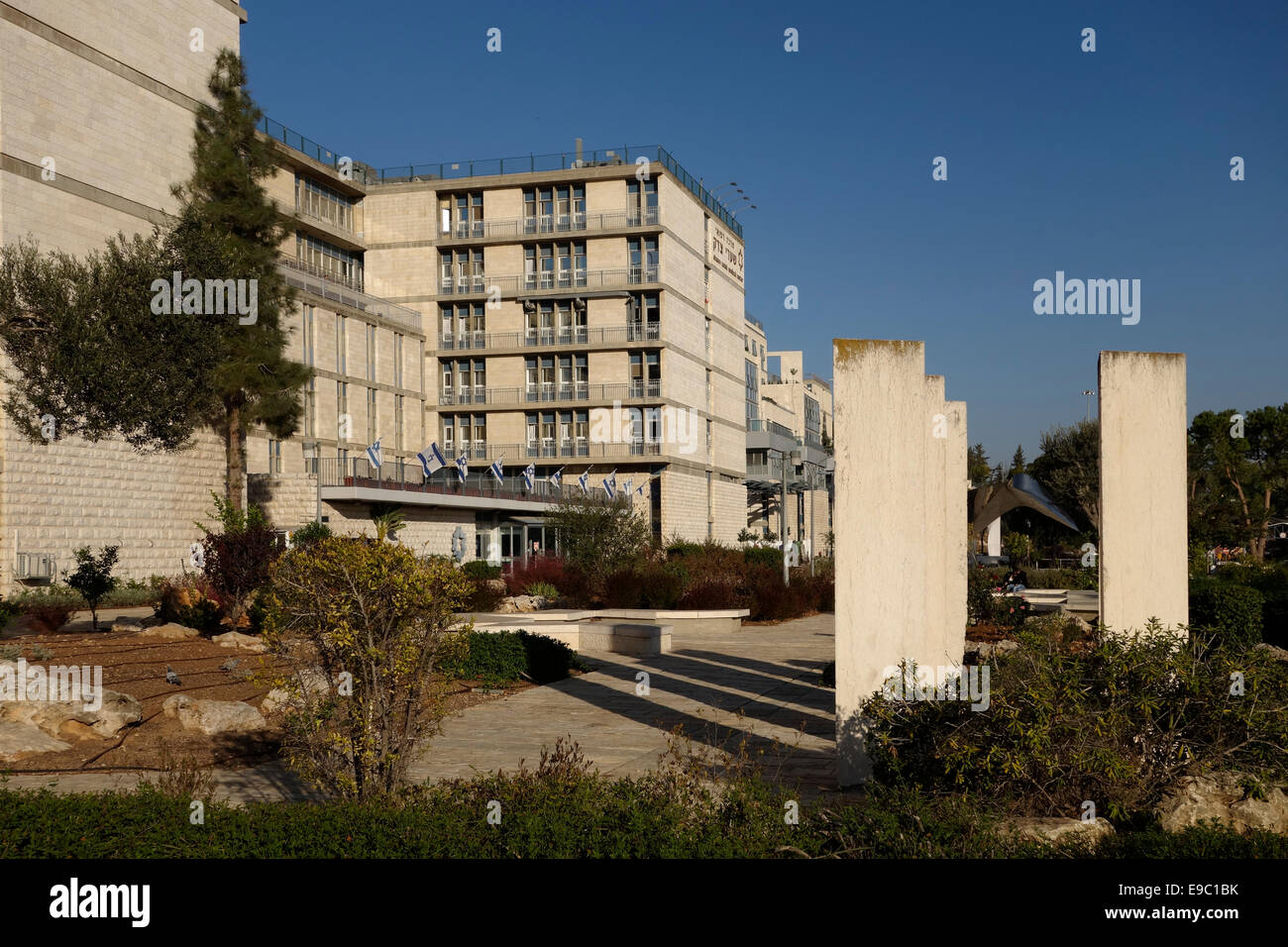 Shaarei tzedek hospital hi-res stock photography and images - Alamy
