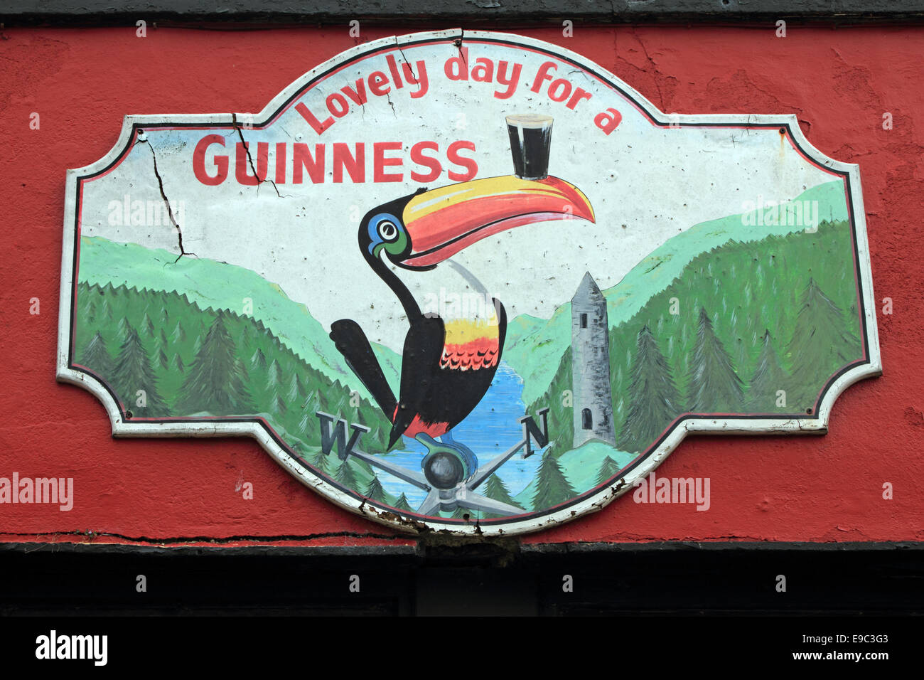 Guinness toucan hi-res stock photography and images - Alamy
