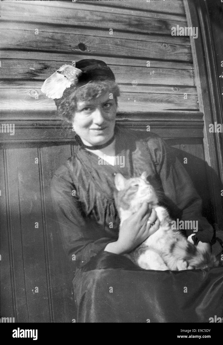 Photograph of Edith Södergran, a Finnish poet, wearing a bird hat with ...