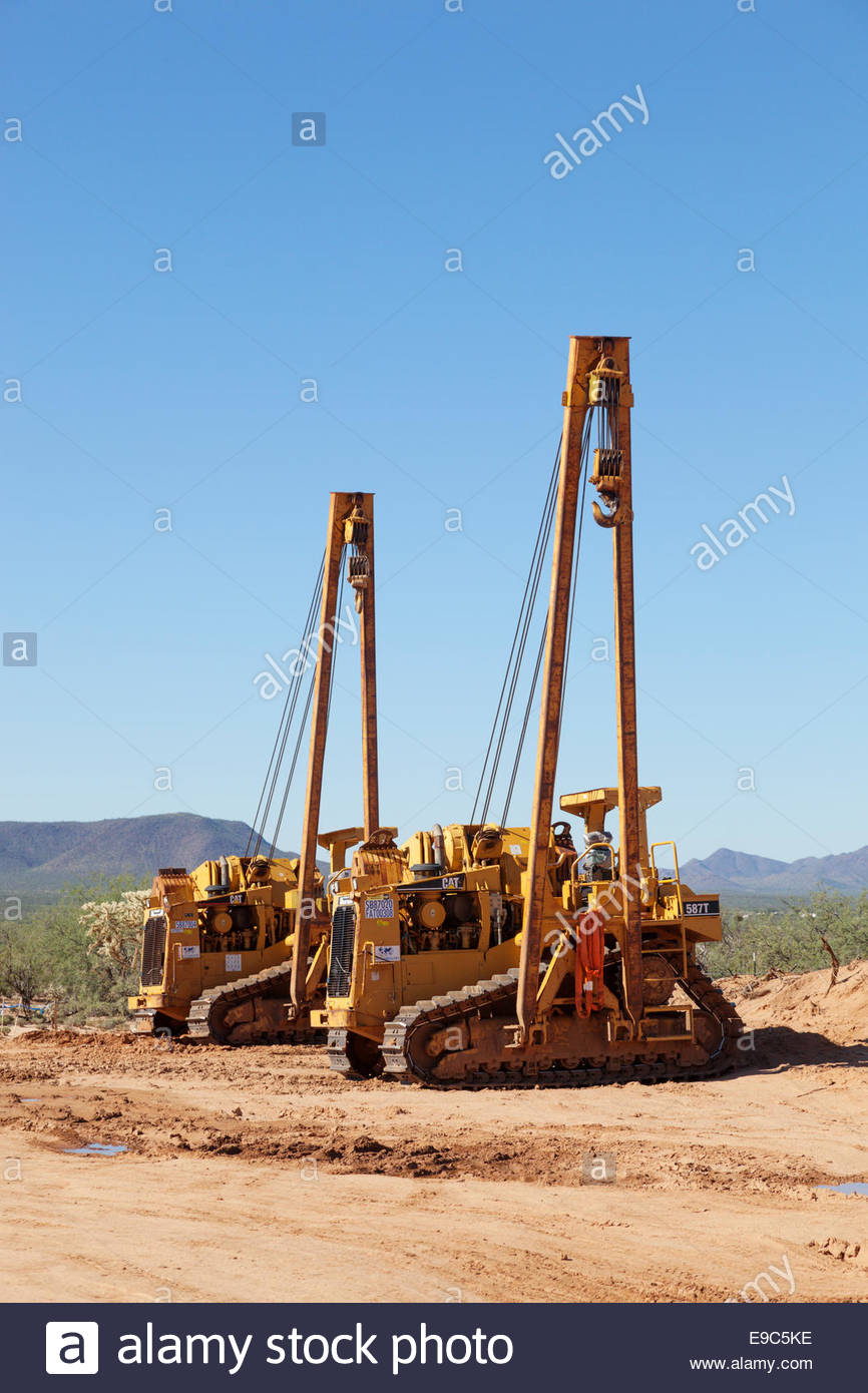 Pipelayer Stock Photos & Pipelayer Stock Images - Alamy