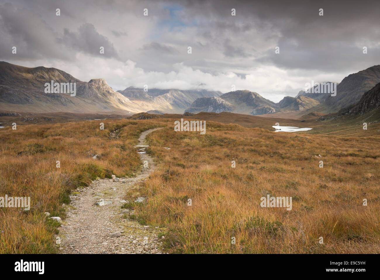 Path heading towards the mountains of the remote Fisherfield Forest ...