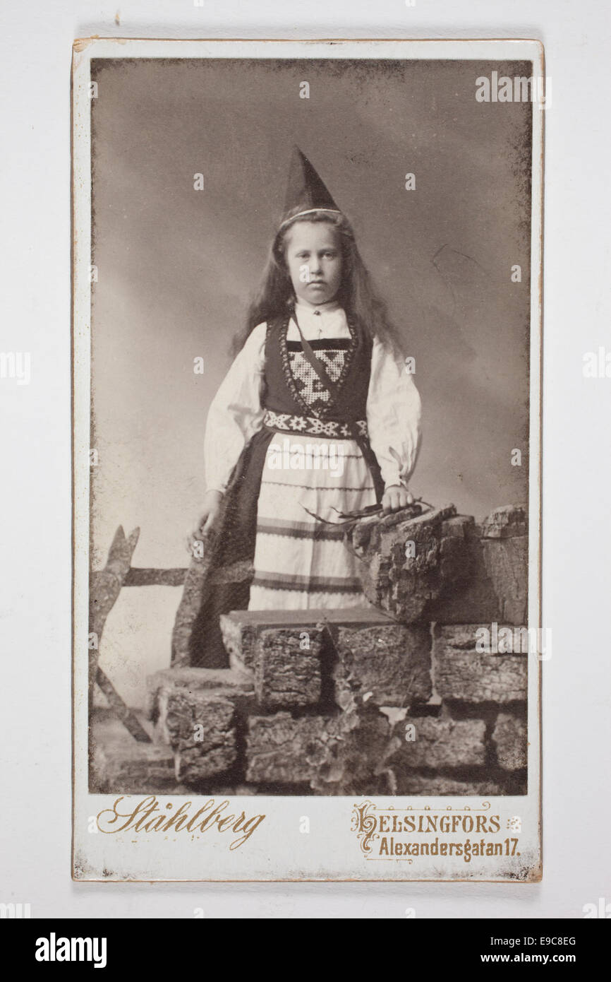 This image is related to the Apollo project and shows a historic scene ...