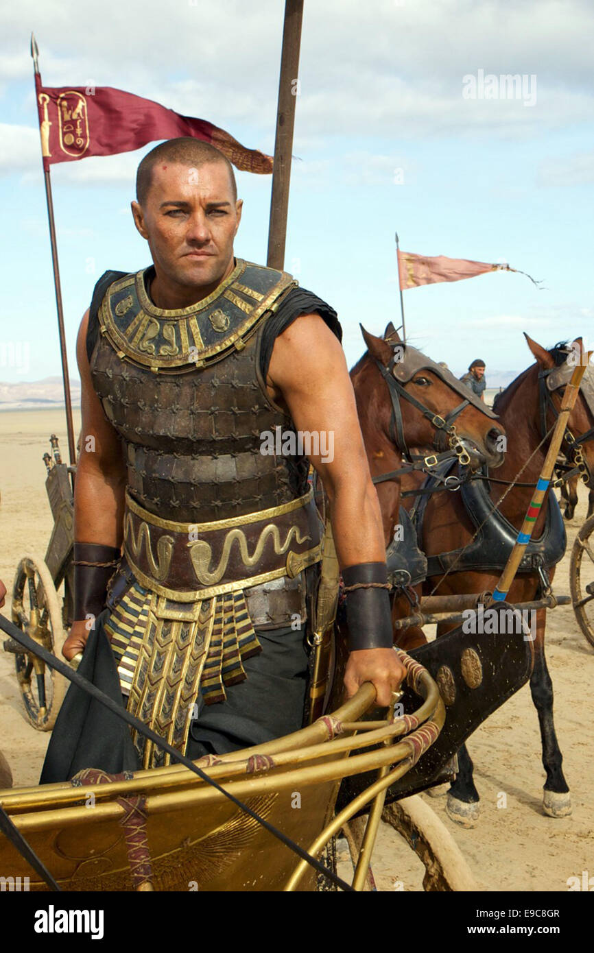 Egyptian chariot hi-res stock photography and images - Alamy