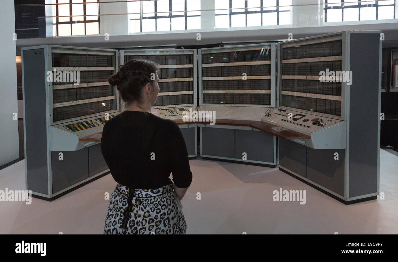 Elektronno schetnaya hi-res stock photography and images - Alamy