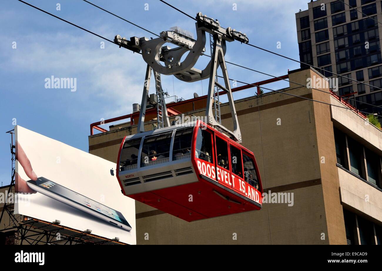 Nyc tramway hi-res stock photography and images - Alamy