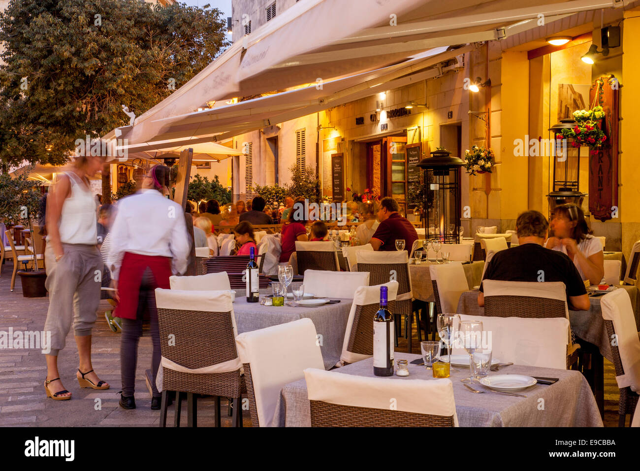 Restaurant, Old Town Alcudia, Mallorca - Spain Stock Photo - Alamy