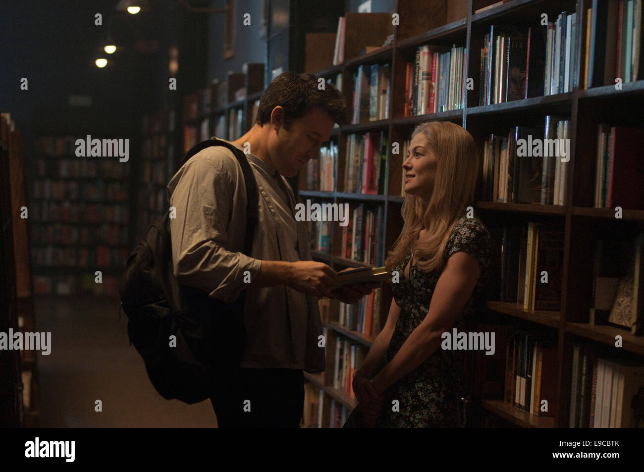 GONE GIRL (2014) BEN AFFLECK, ROSAMUND PIKE DAVID FINCHER (DIR Stock ...