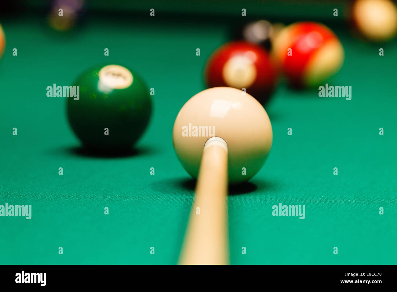 Billiard balls hi-res stock photography and images - Alamy