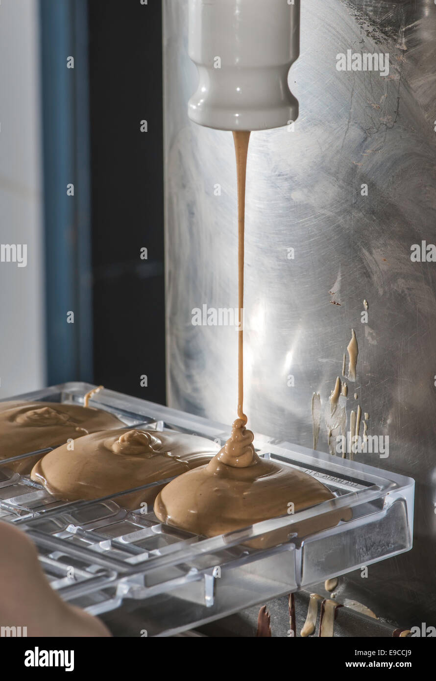 Chocolate factory. Making chocolate bar Stock Photo - Alamy