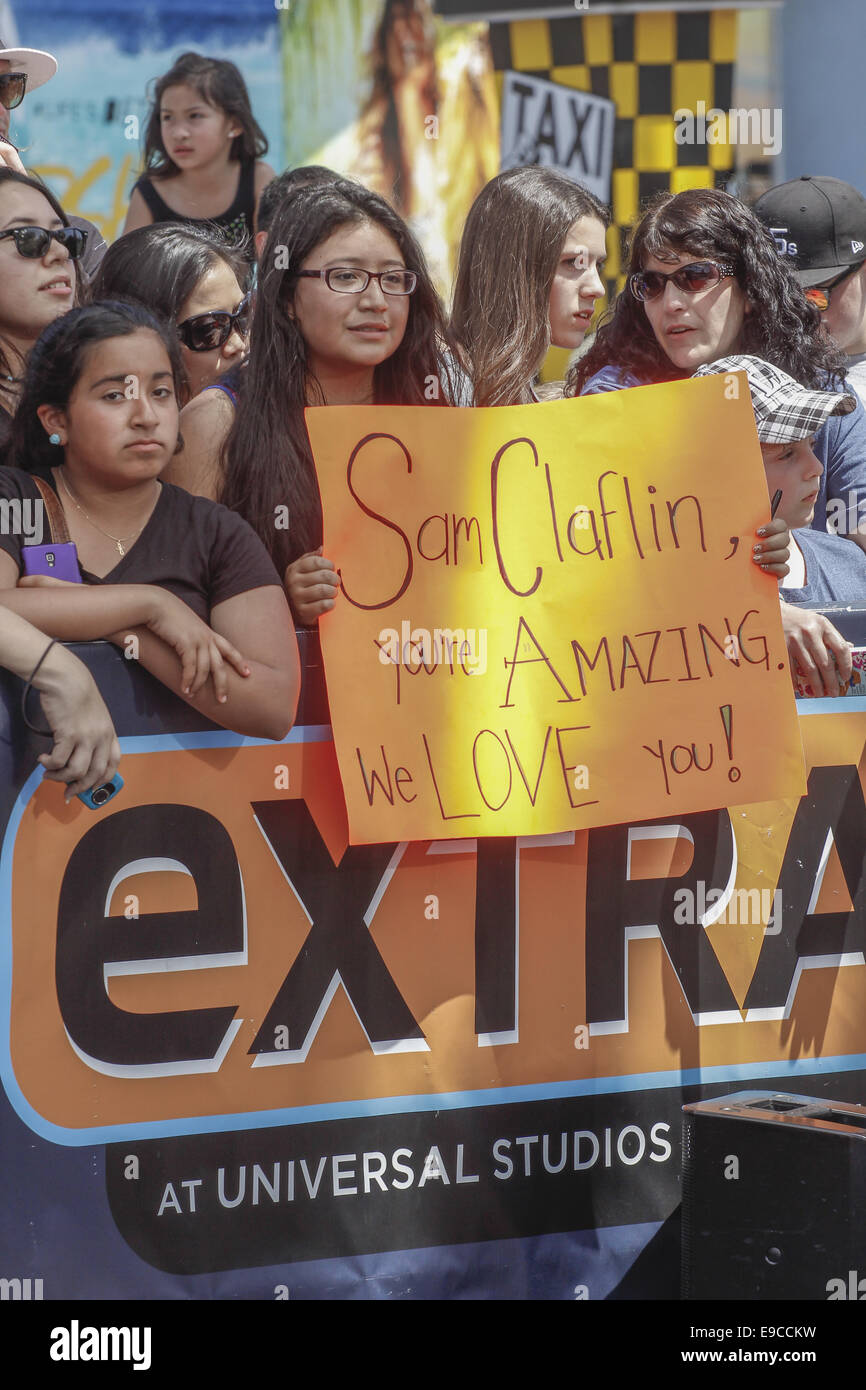 Sam Claflin on entertainment show EXTRA TV at Universal City Where ...