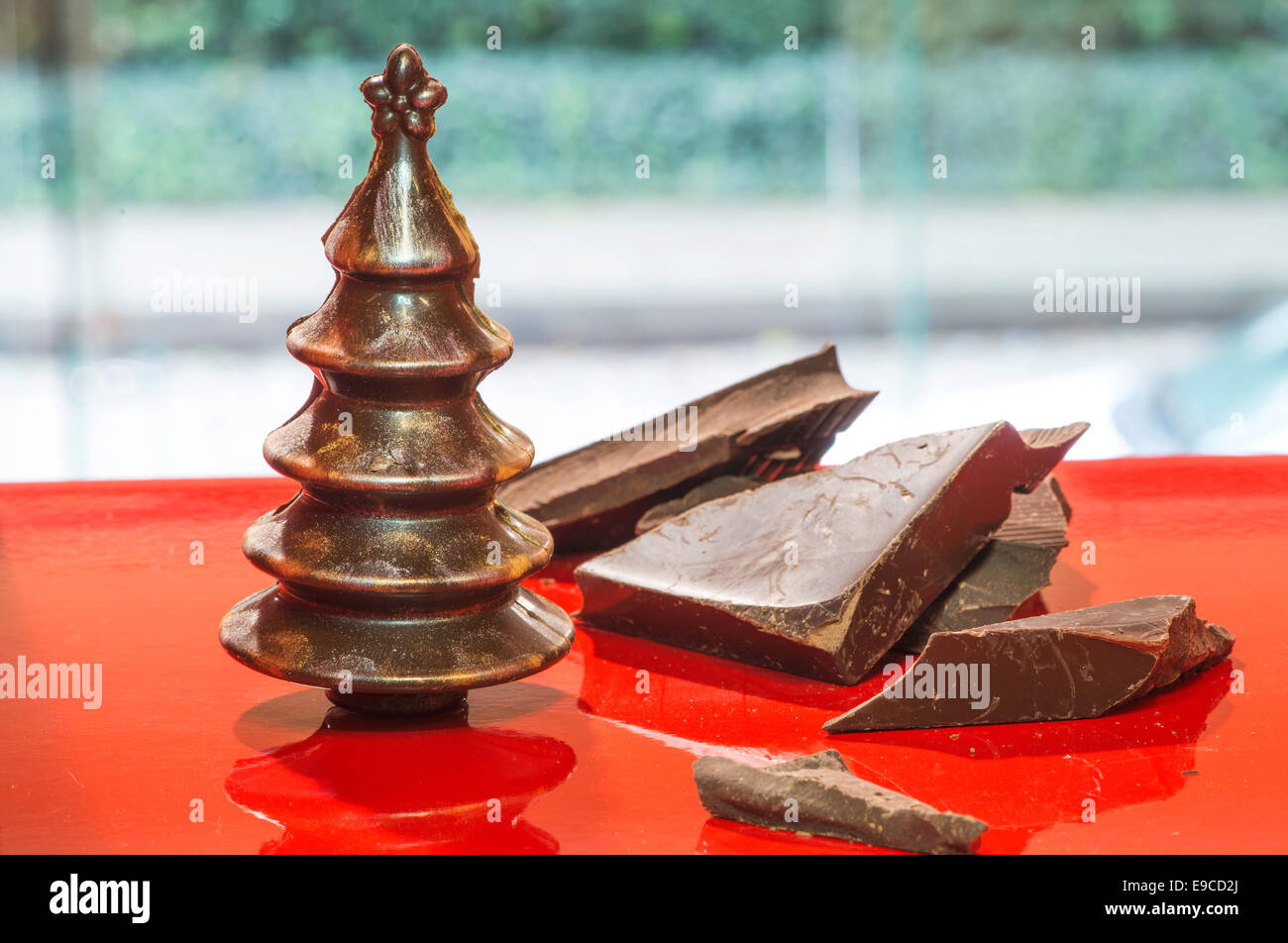 Milk chocolate tree hi-res stock photography and images - Alamy