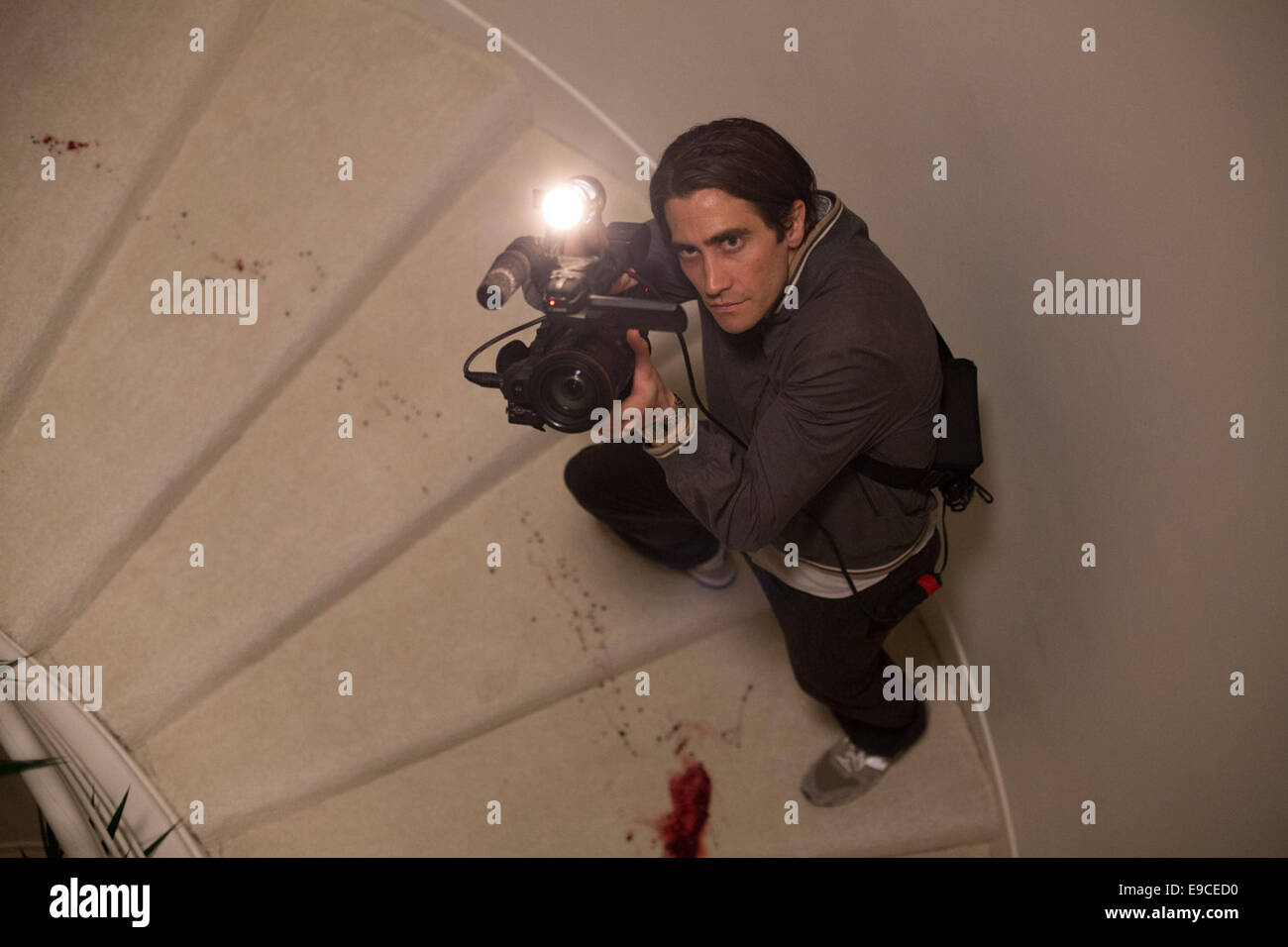 NIGHTCRAWLER (2014) JAKE GYLLENHAAL DAN GILROY (DIR Stock Photo - Alamy