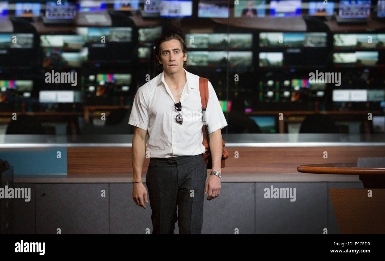 NIGHTCRAWLER (2014) JAKE GYLLENHAAL DAN GILROY (DIR Stock Photo - Alamy