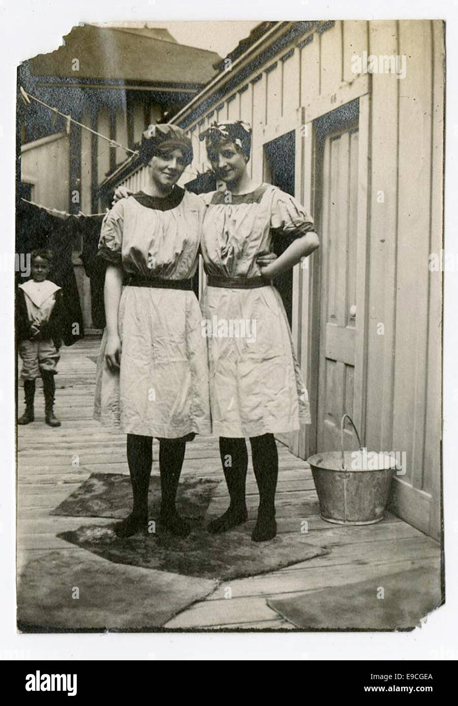 Two women in bathing suits hi-res stock photography and images - Alamy