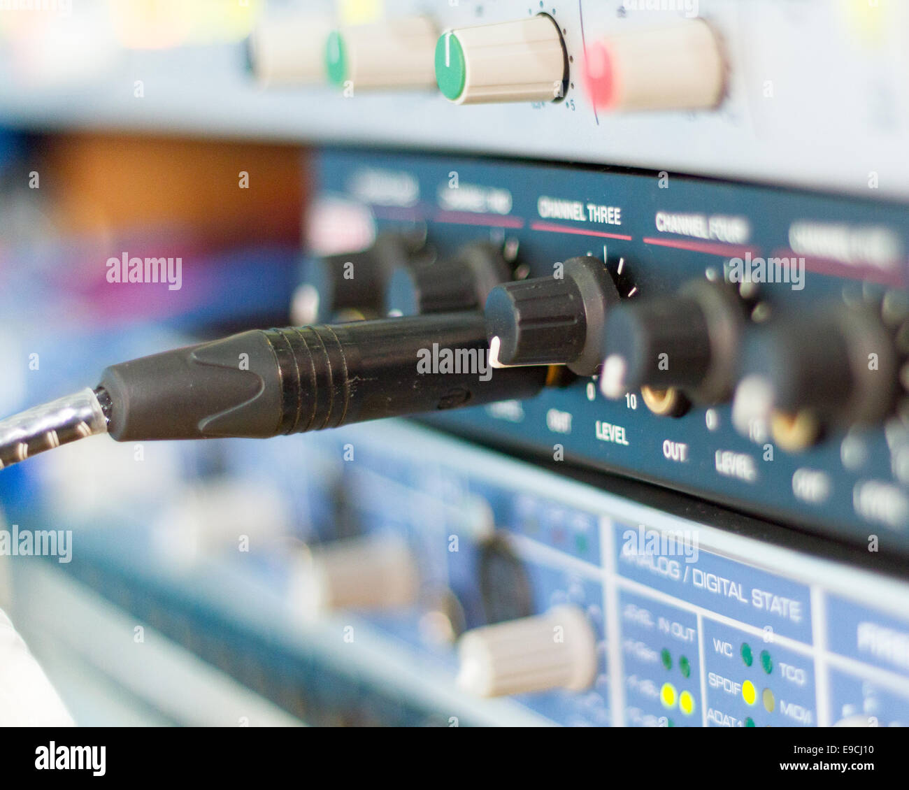 Mixing gear hi-res stock photography and images - Alamy