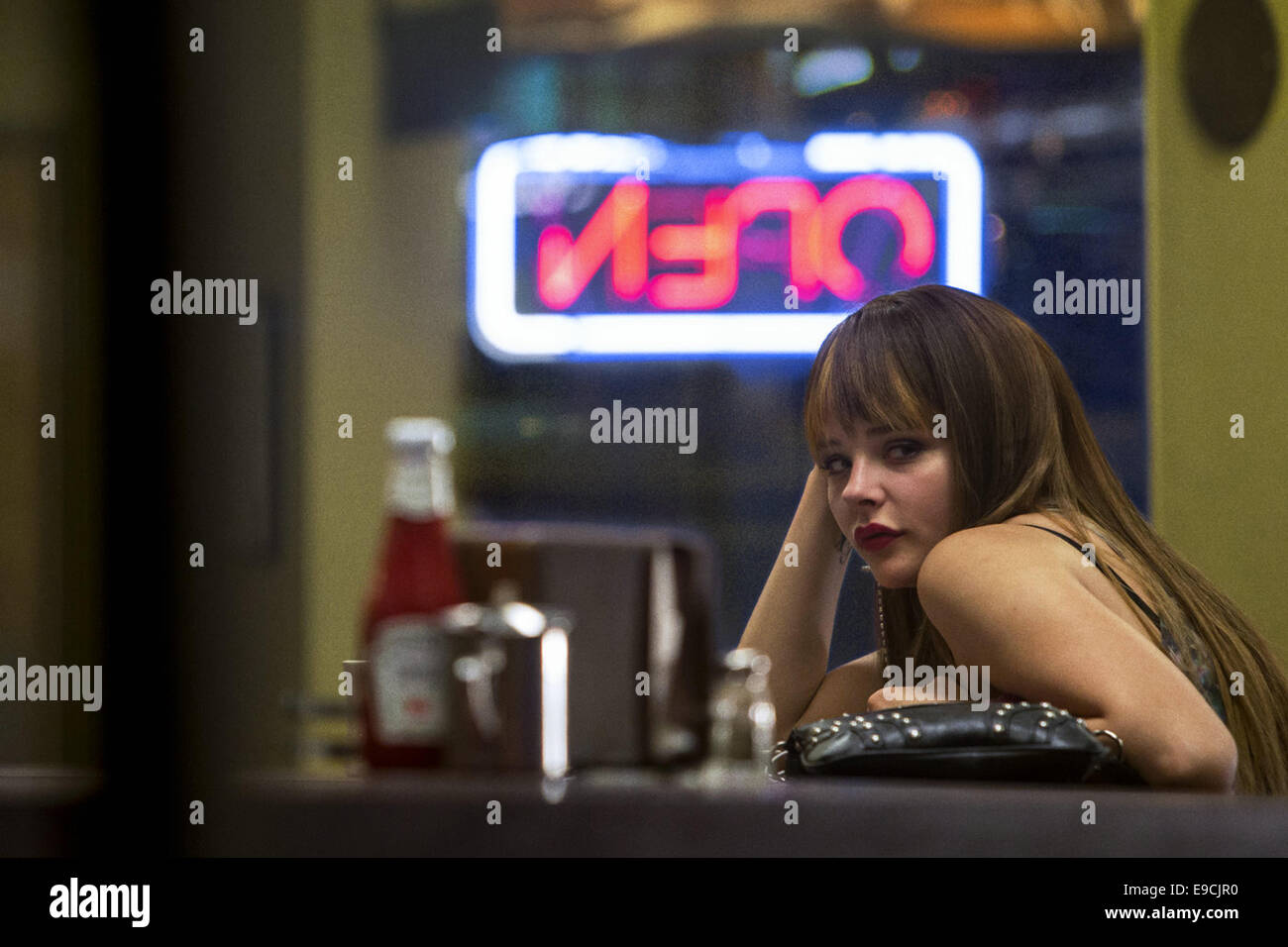 THE EQUALIZER (2014) CHLOE GRACE MORETZ ANTOINE FUQUA (DIR Stock Photo ...