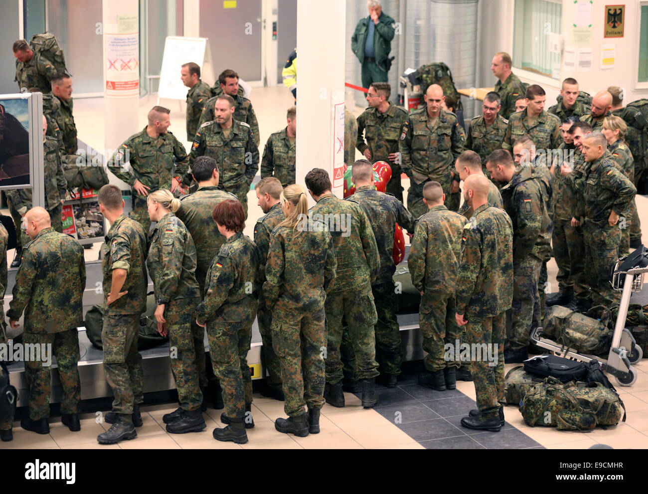 Border defence units hi-res stock photography and images - Alamy