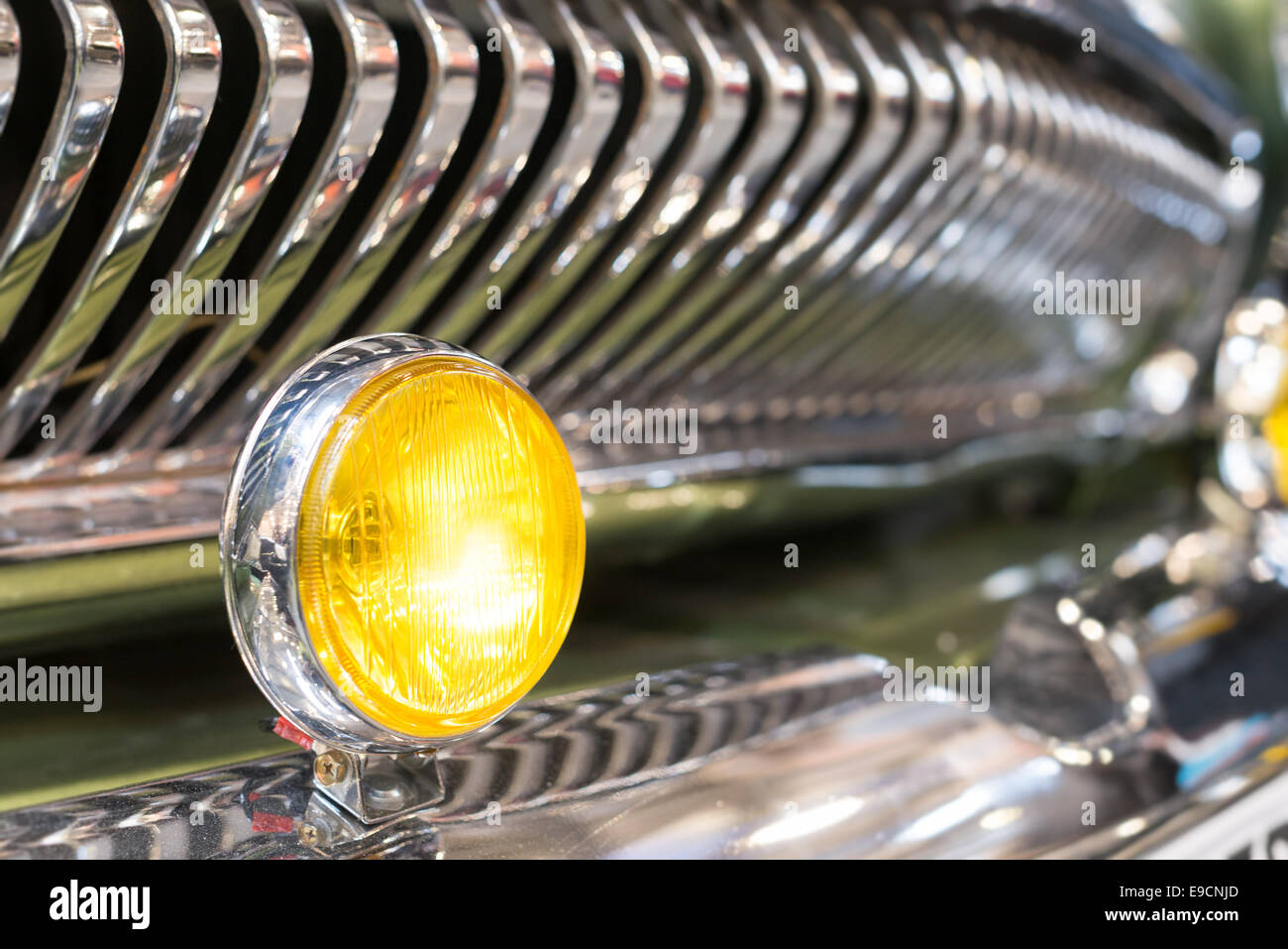 Chrome radiator grille hi-res stock photography and images - Alamy
