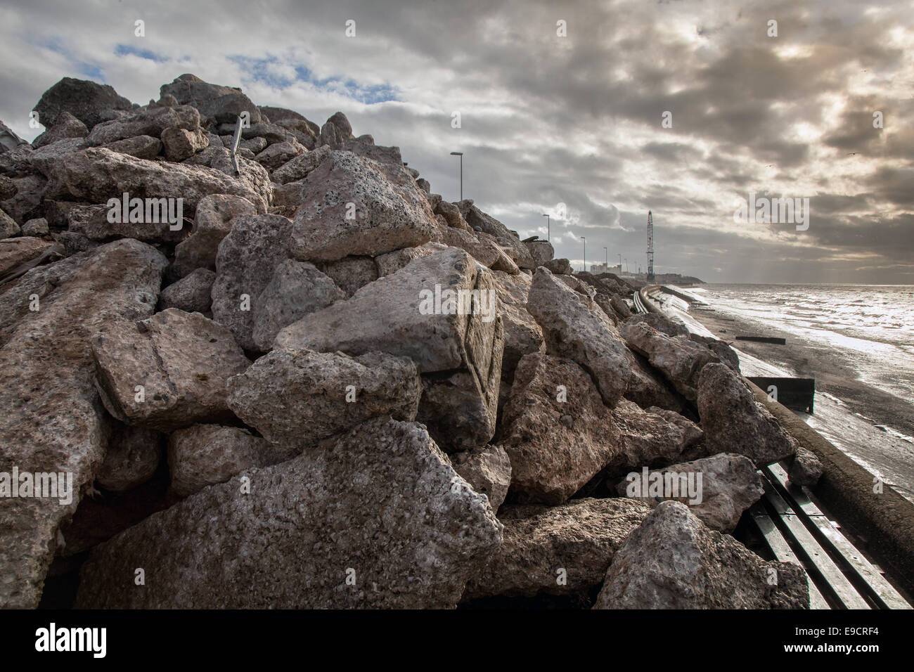 Coastal defence wall on rossall hi-res stock photography and images - Alamy