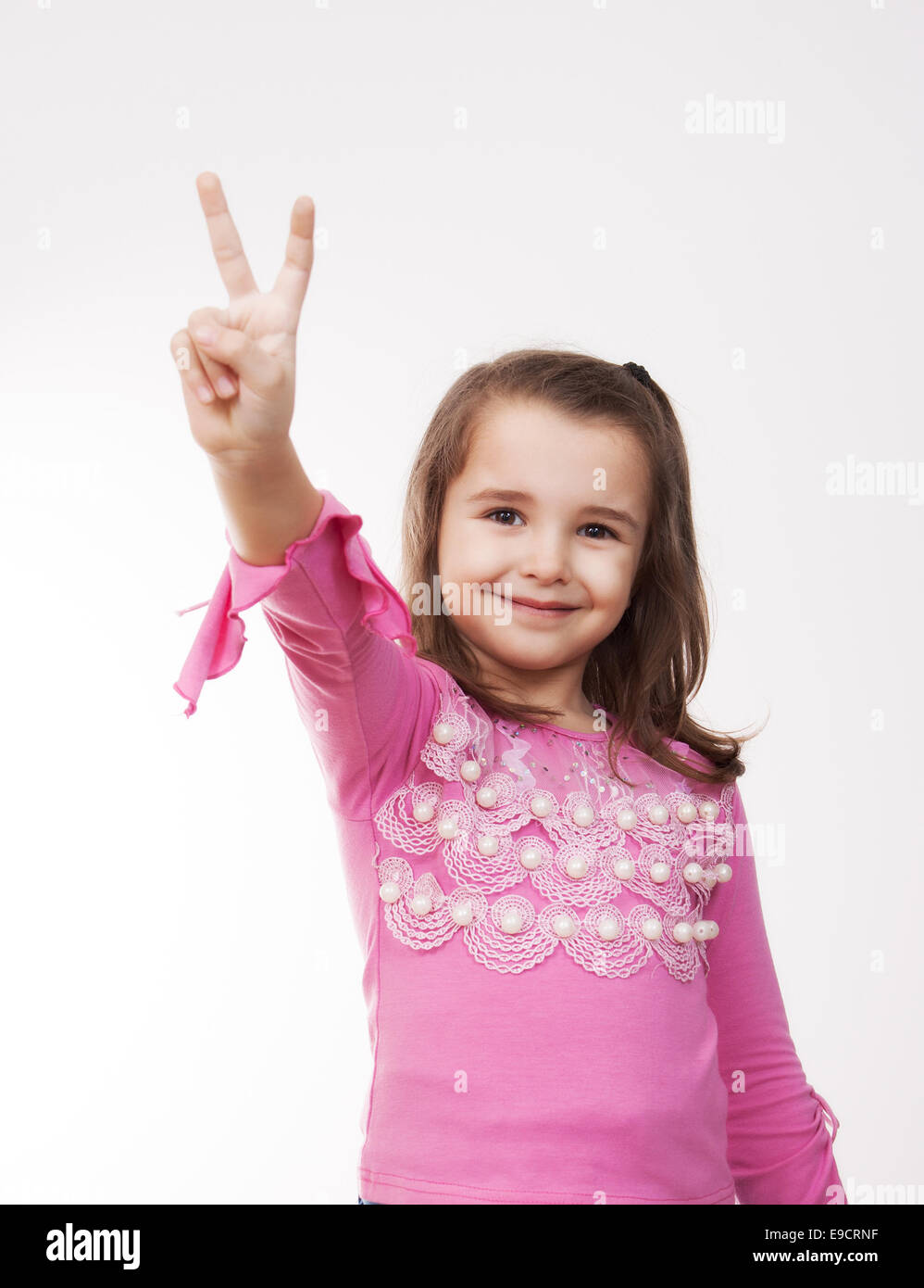 Victory sign children hi-res stock photography and images - Alamy