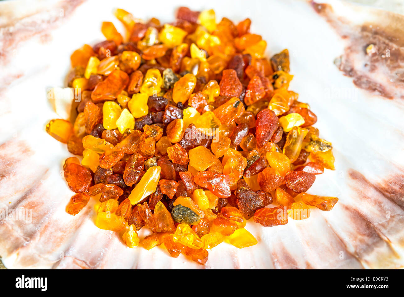 Amber macro hi-res stock photography and images - Alamy