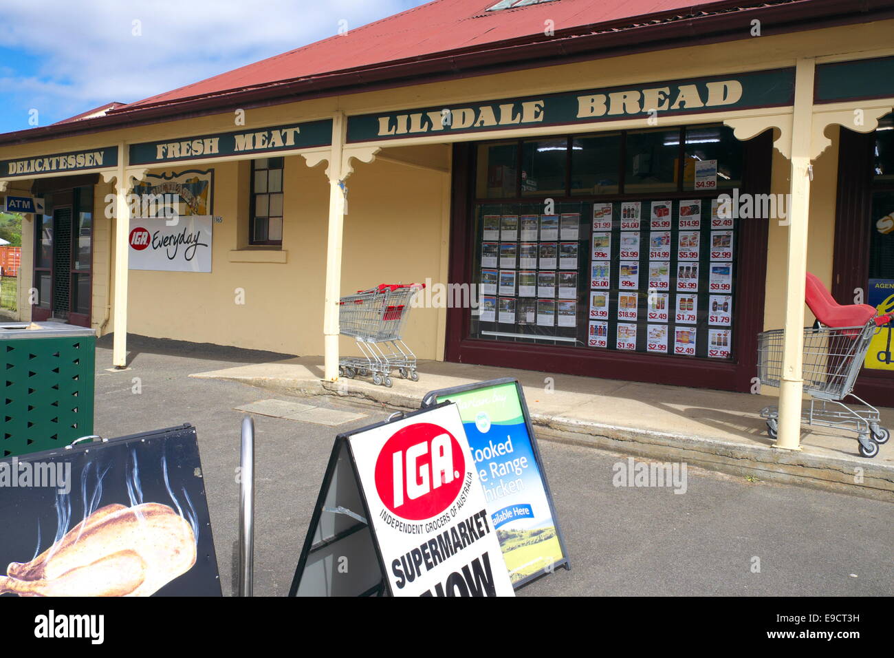 Lilydale village town corner shop grocer groceries in north east ...