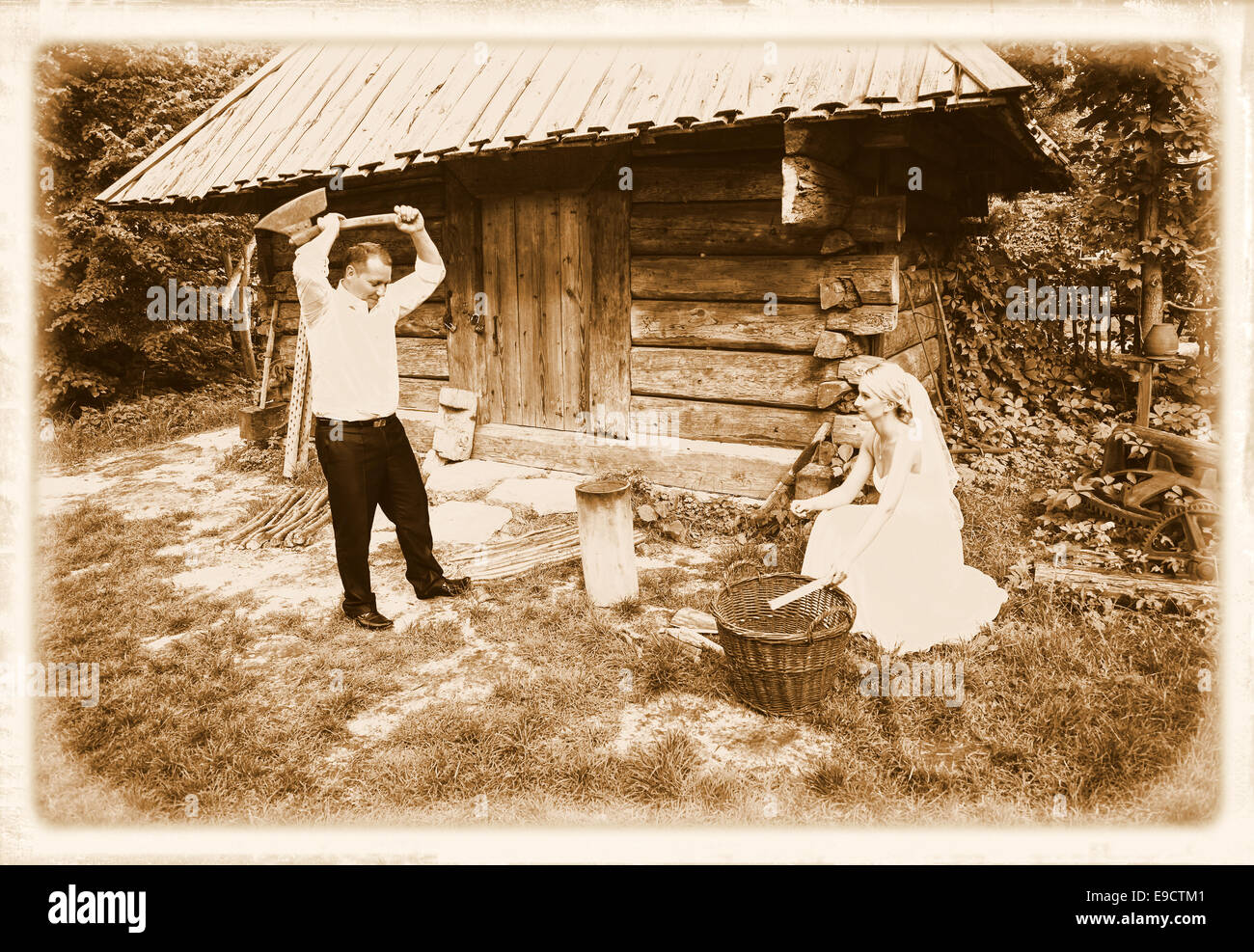 Wedding photo session in rural scenery Stock Photo - Alamy