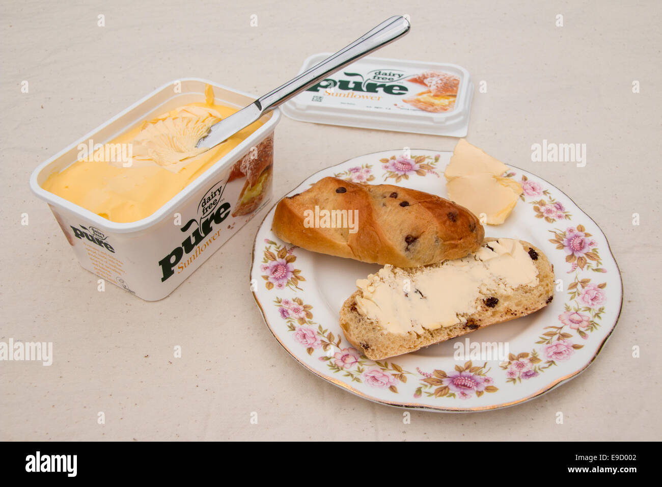 Pure spread hi-res stock photography and images - Alamy